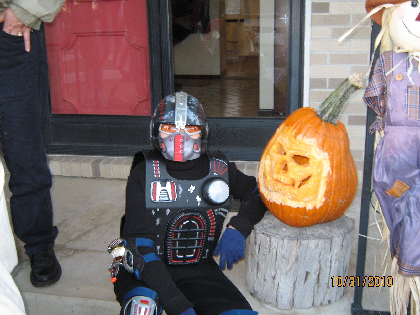 Future Soldier/Android Costume From Mostly Recycled Materials : 12 ...