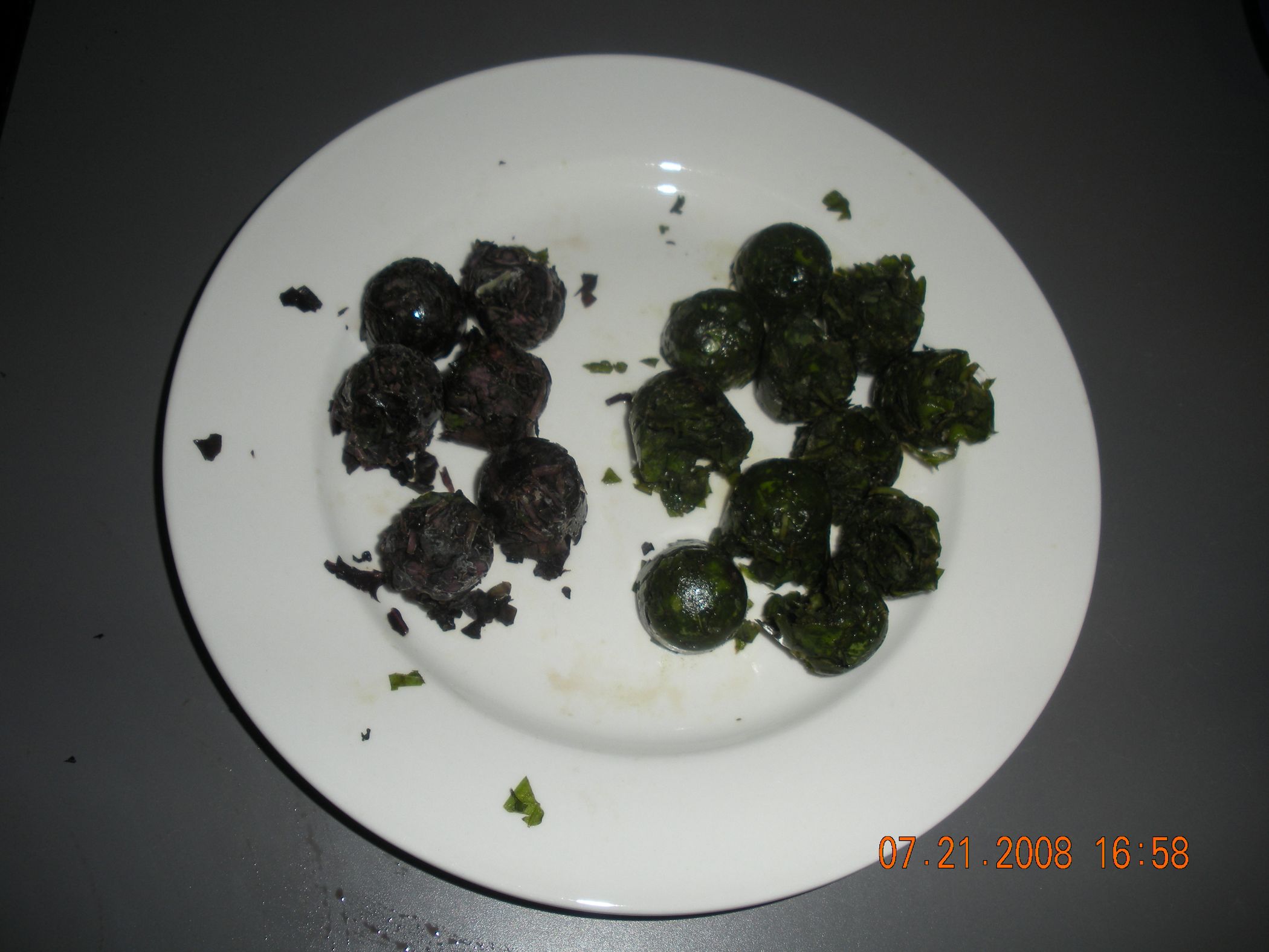 Frozen Basil Bullets : 4 Steps - Instructables