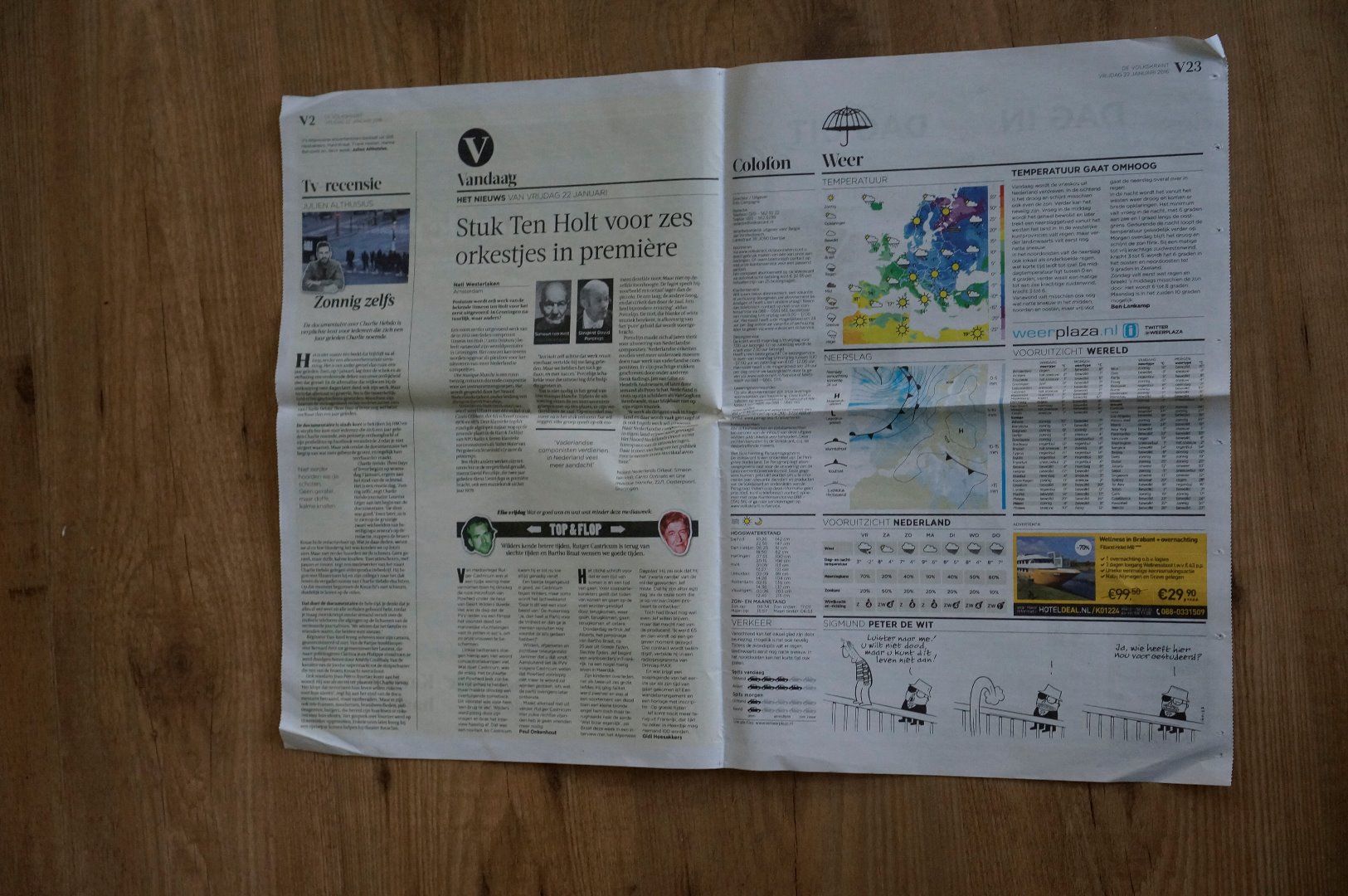 Newspaper Dress : 5 Steps (with Pictures) - Instructables