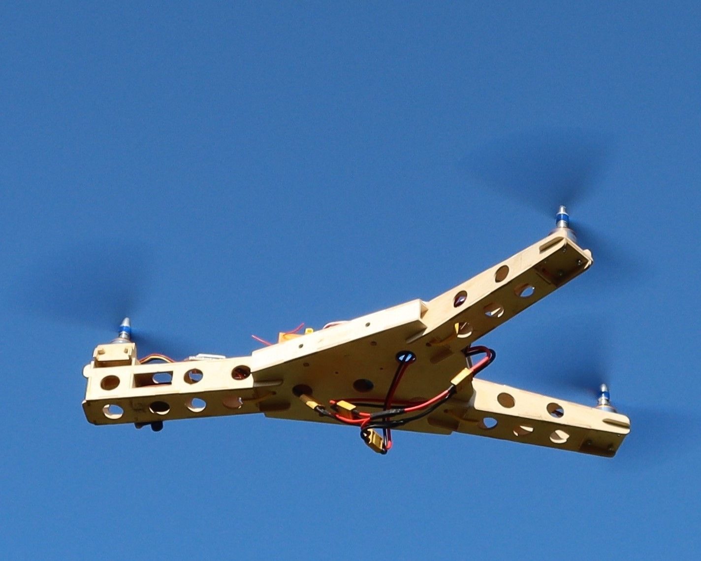 Tricopter With Front Tilting Motor. : 5 Steps (with Pictures ...