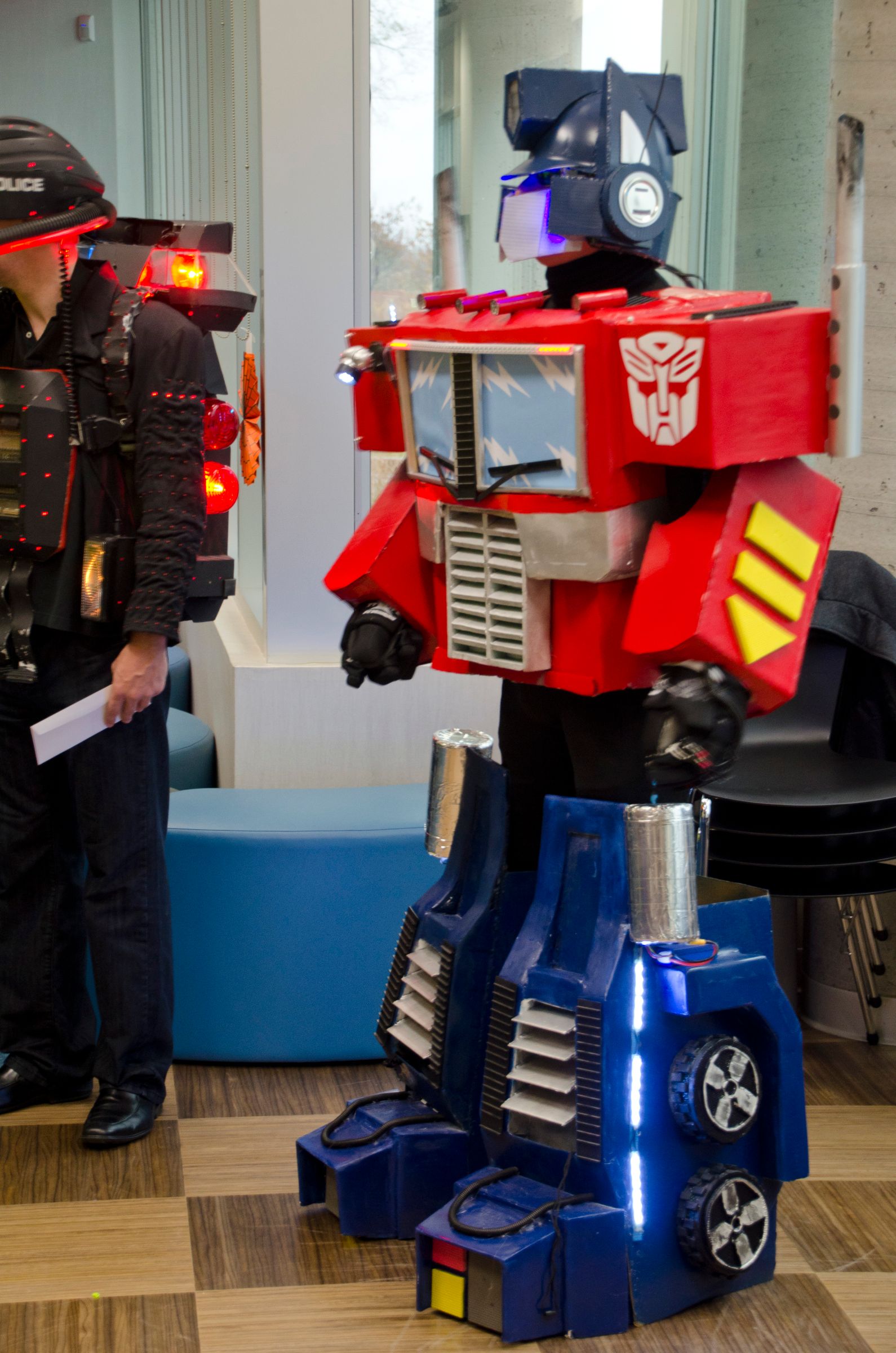 Optimus Prime , With Talking Vocoder Robot Voice Synthetiser ...