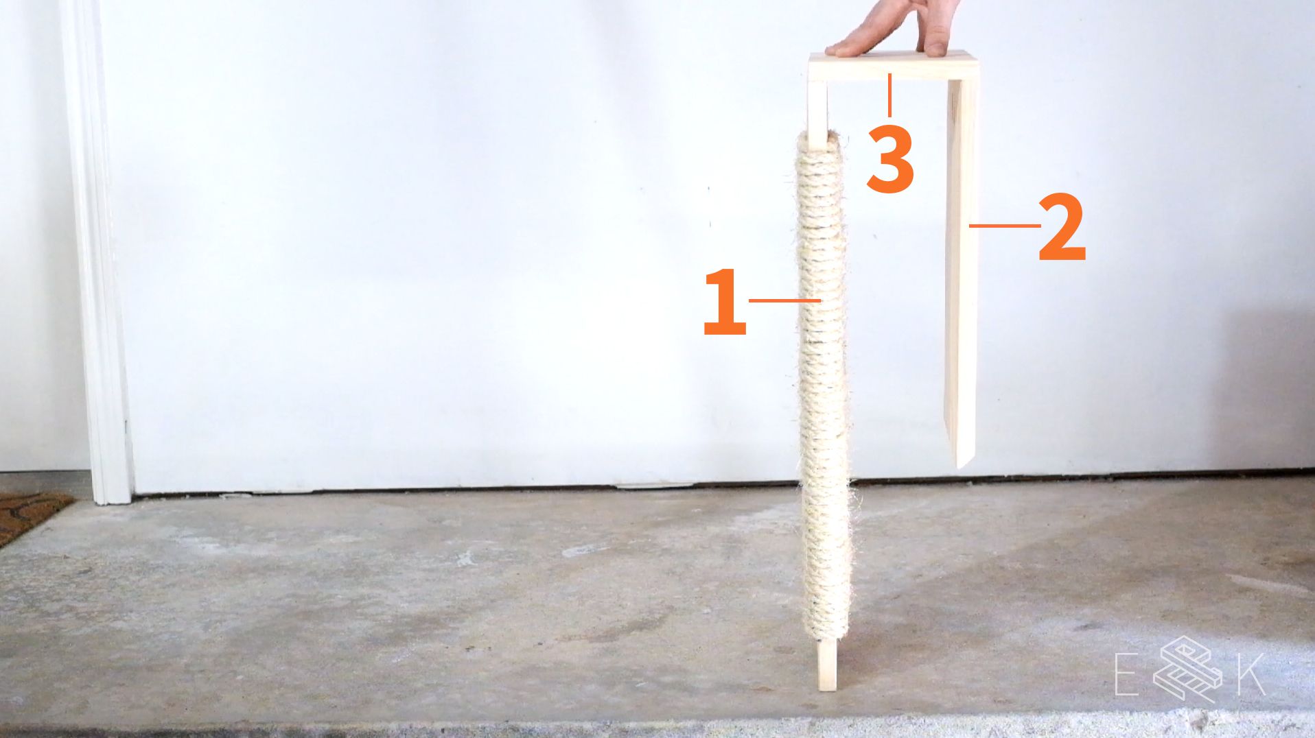 DIY Modern Cat Scratching Post : 8 Steps (with Pictures) - Instructables
