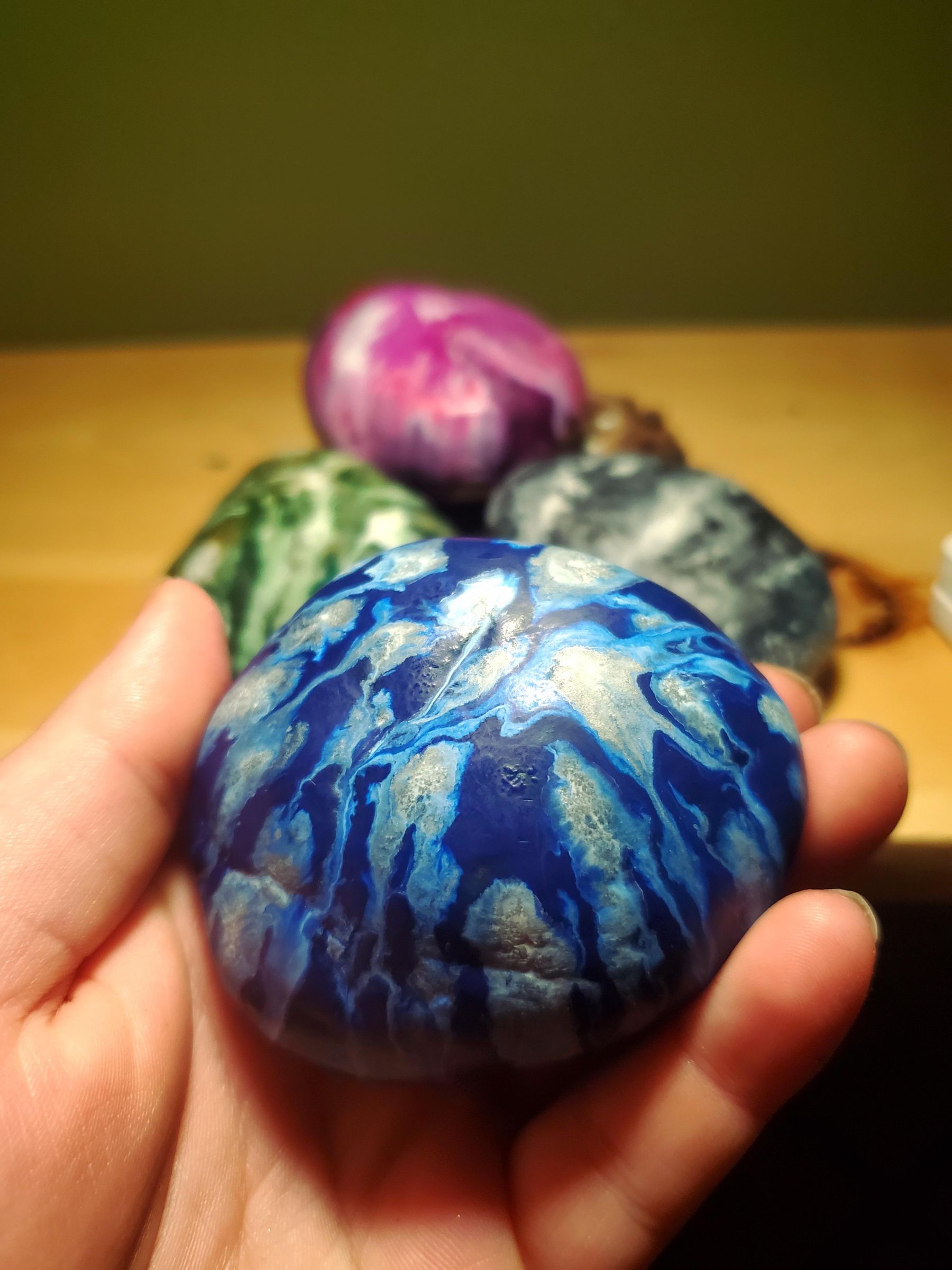 Marbled Crayon Stones : 9 Steps (with Pictures) - Instructables