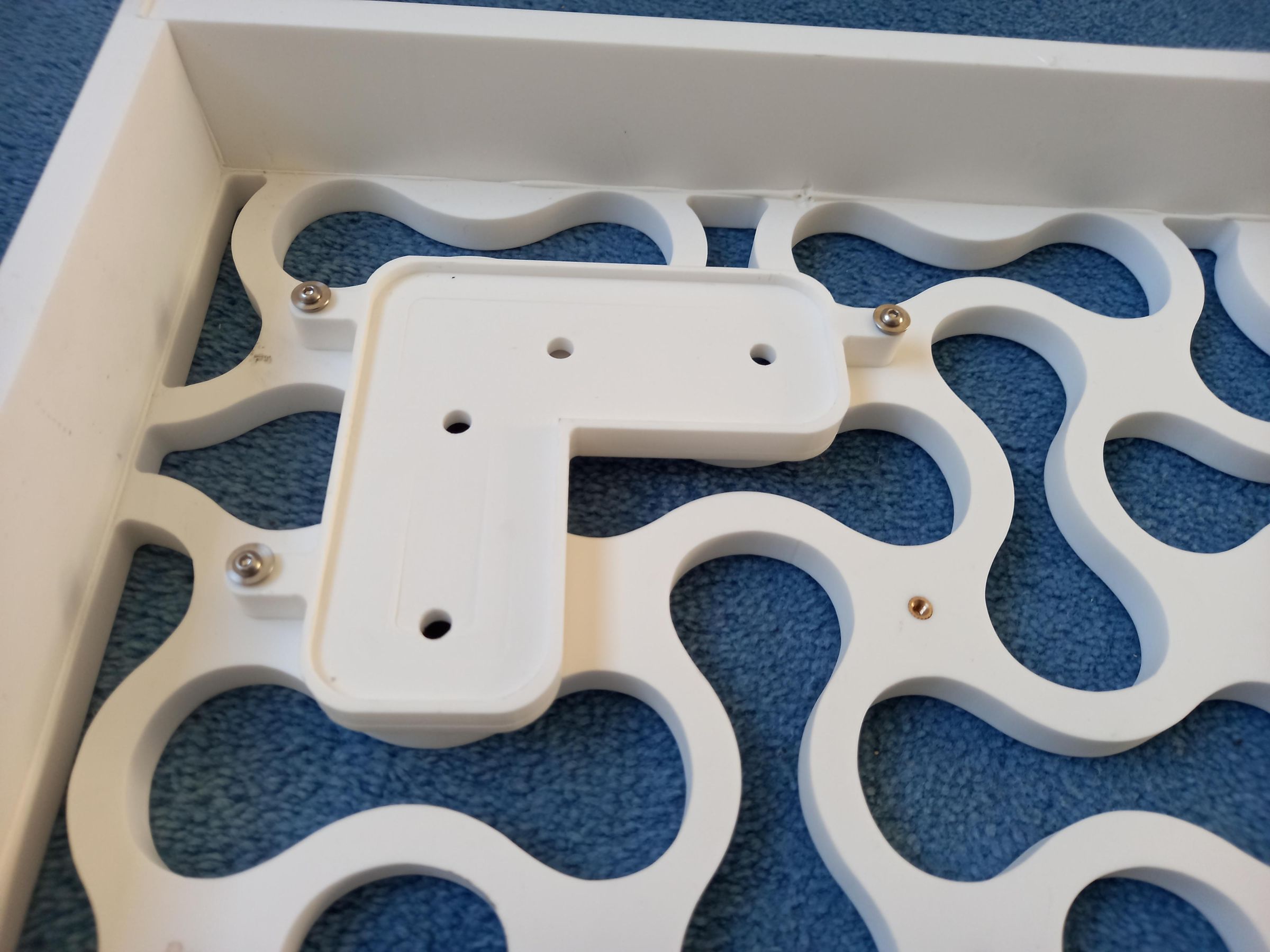 Solid Surface Coffee Table : 9 Steps (with Pictures) - Instructables