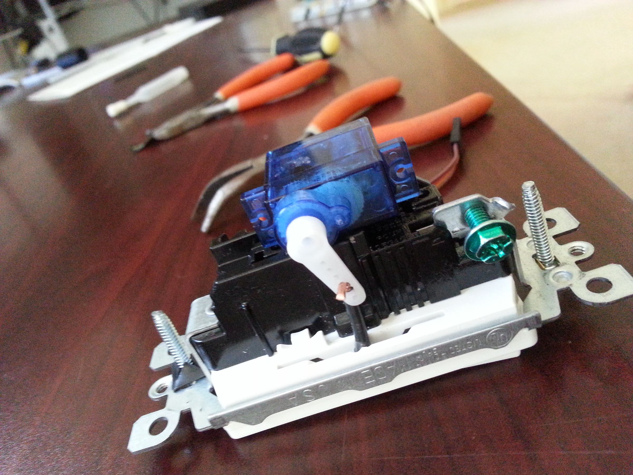 Arduino Controllable Lightswitch - Instructables