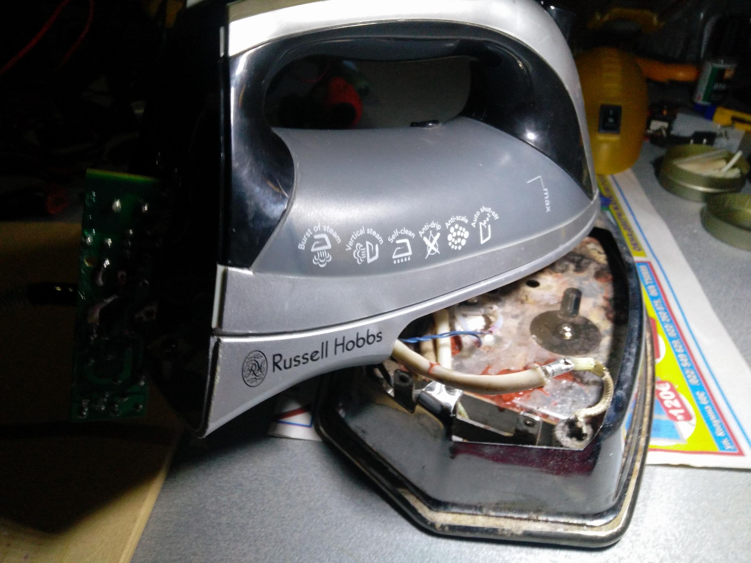 Repairing an Electronic Iron : 12 Steps - Instructables