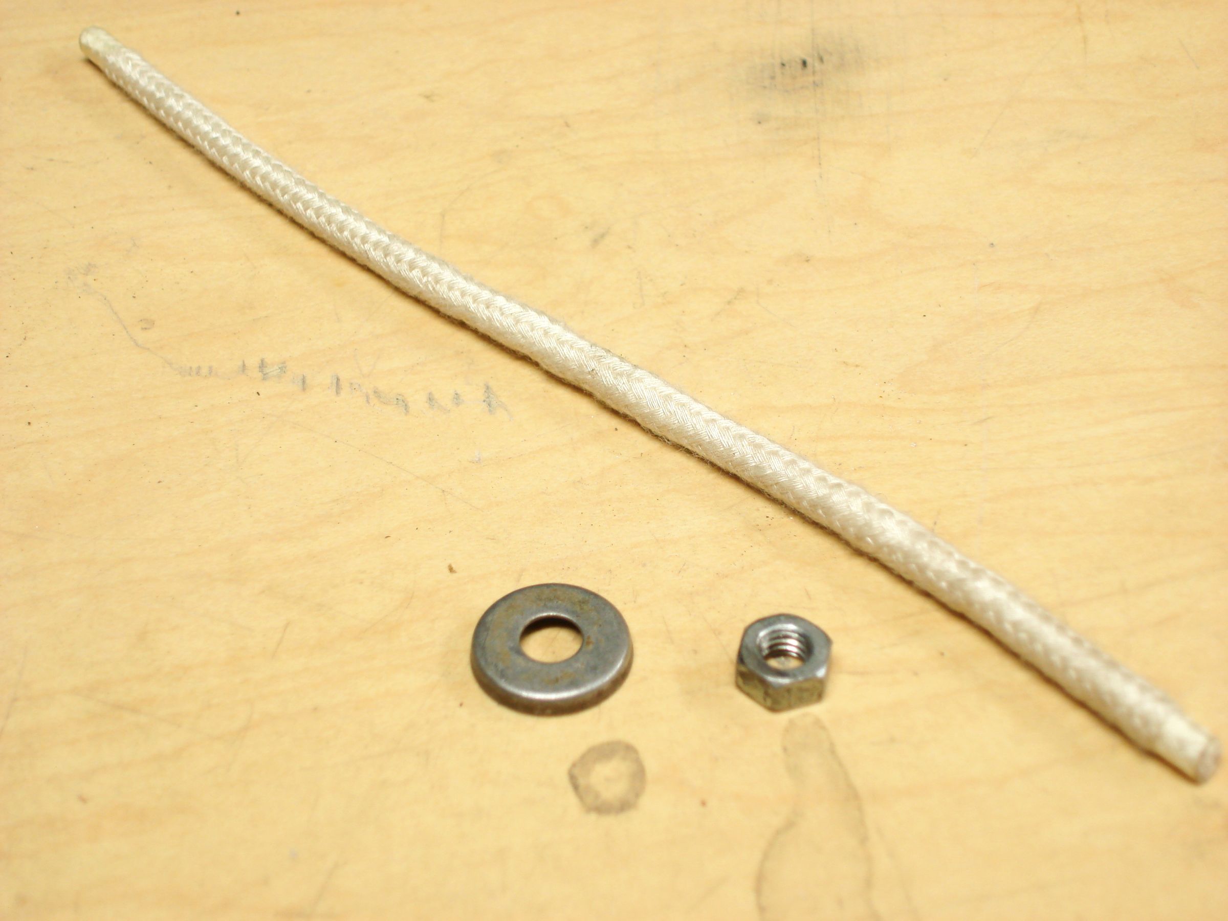 Used Light Bulb Oil/Alcohol Lamp : 6 Steps - Instructables