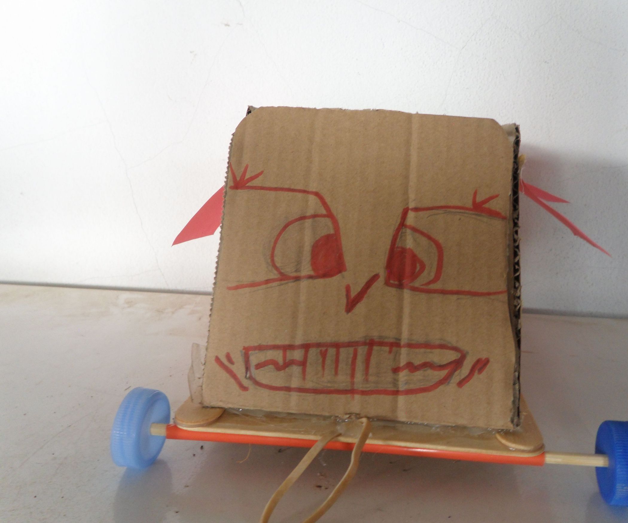 Slingshot Car ( ខ្មែរ ) : 12 Steps - Instructables