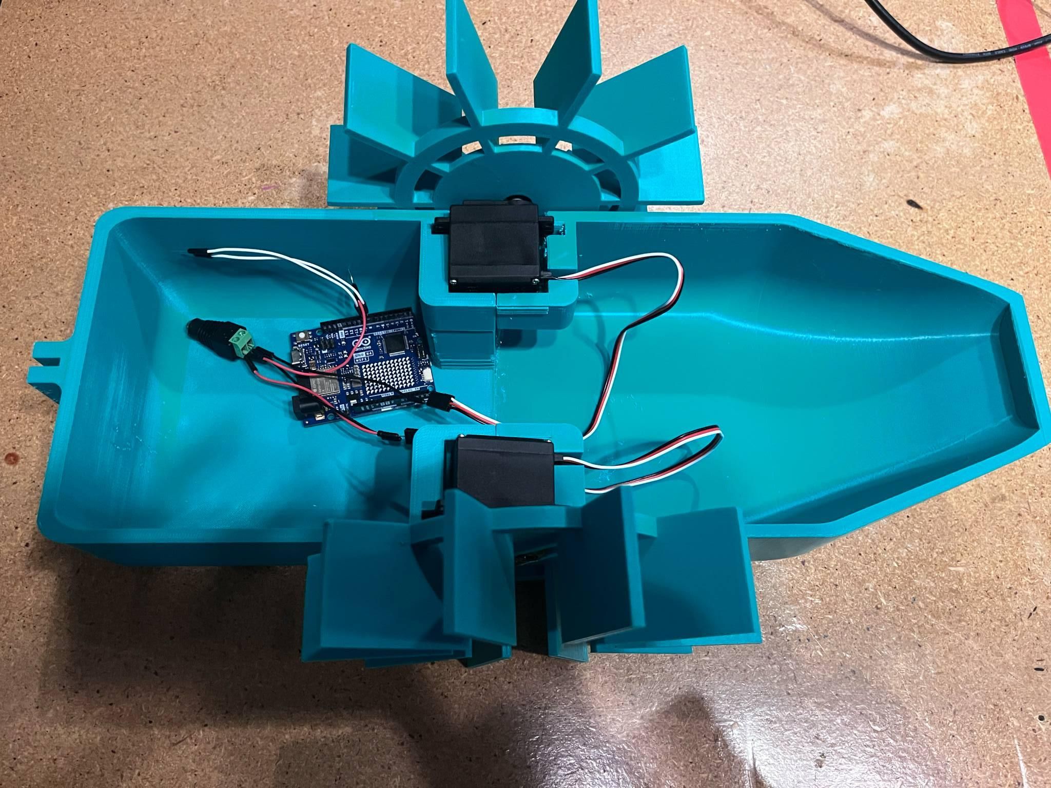 Arduino Paddle Boat With Rotating Motors : 5 Steps - Instructables