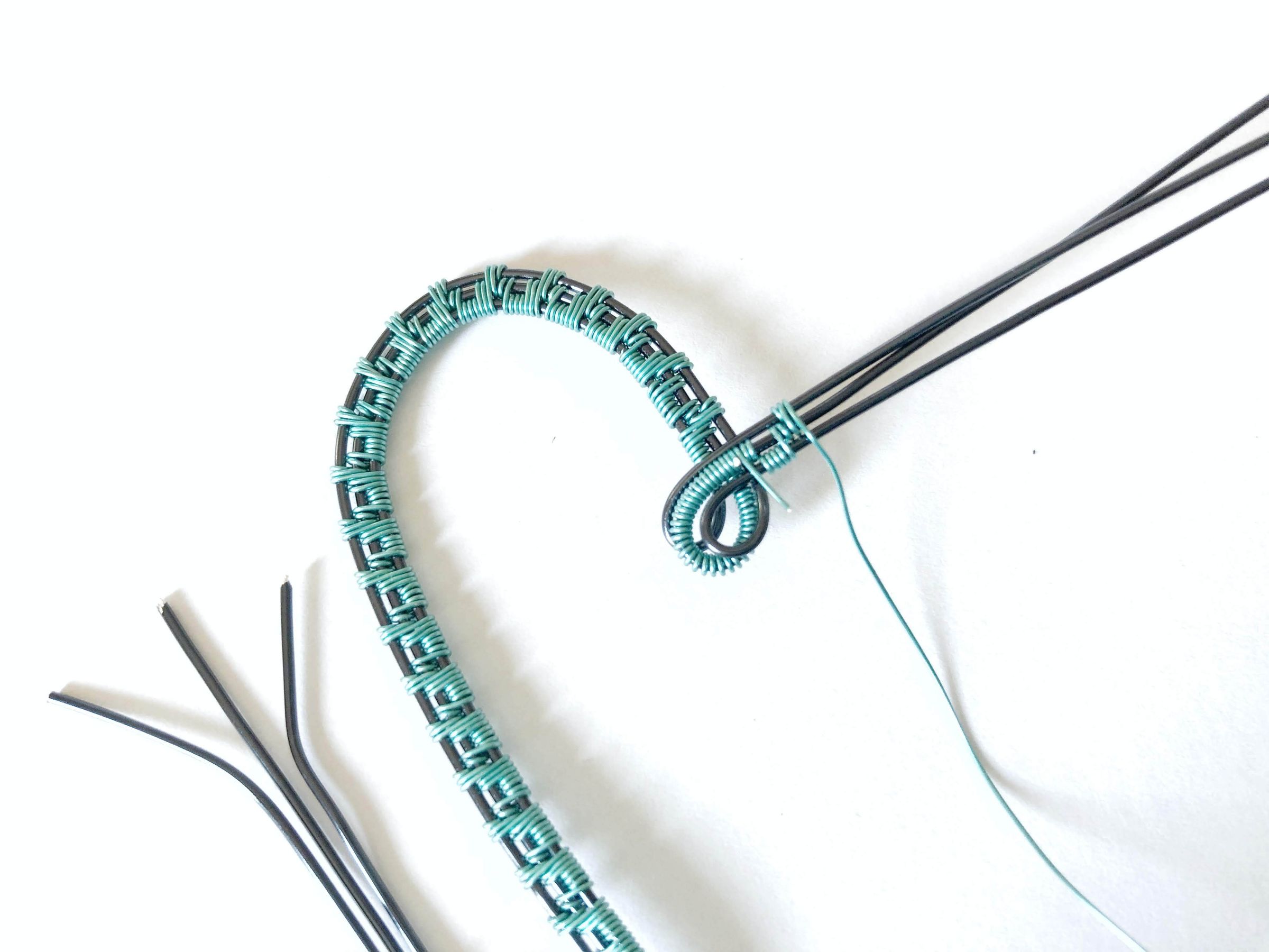 Woven Wire Hearts : 17 Steps (with Pictures) - Instructables