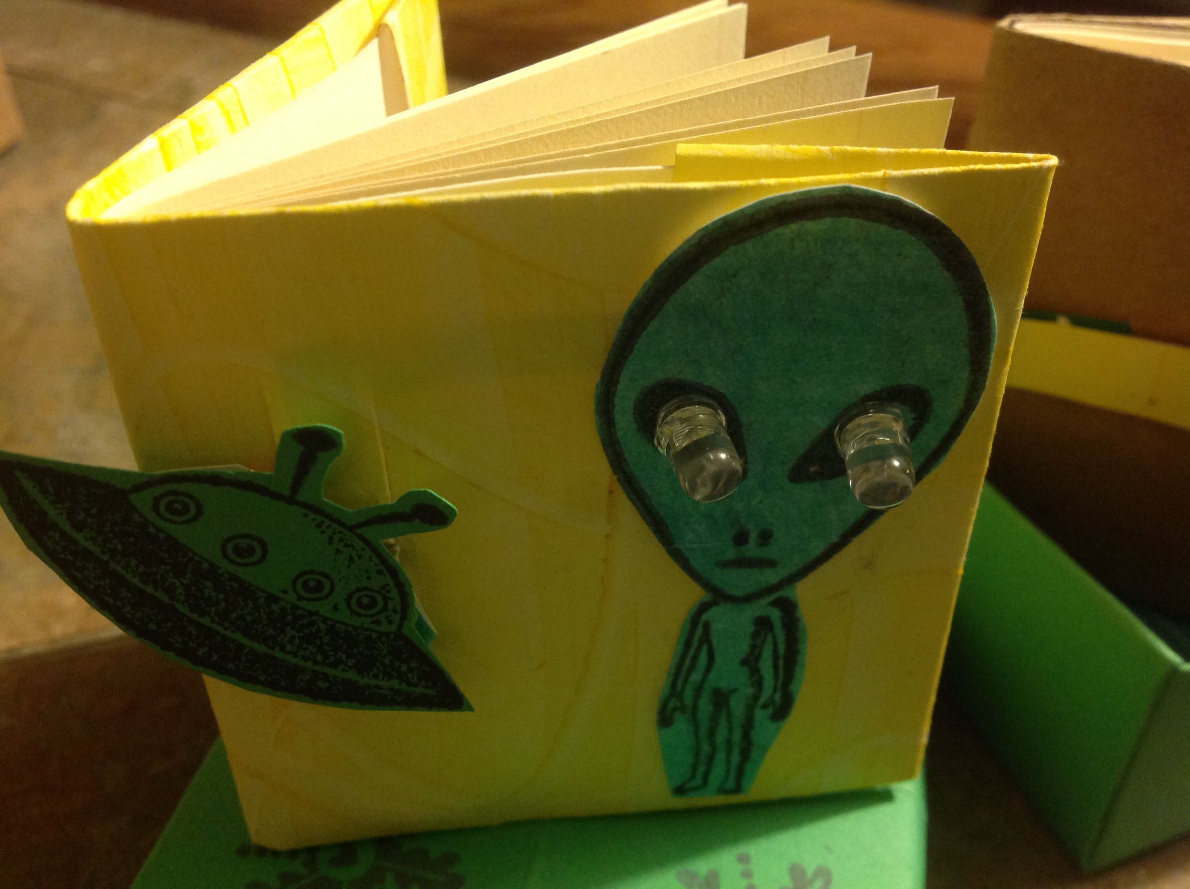 Paper Circuitry: Light-Up Book With LEDs and a Switch : 6 Steps ...