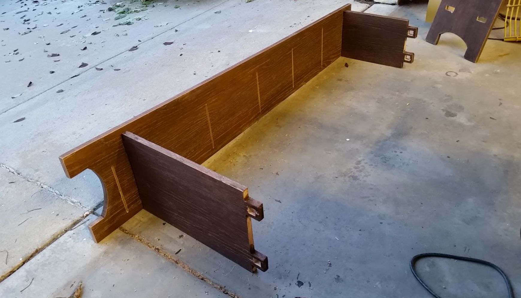 Building a Roycroft Inspired Bookshelf : 18 Steps (with Pictures ...