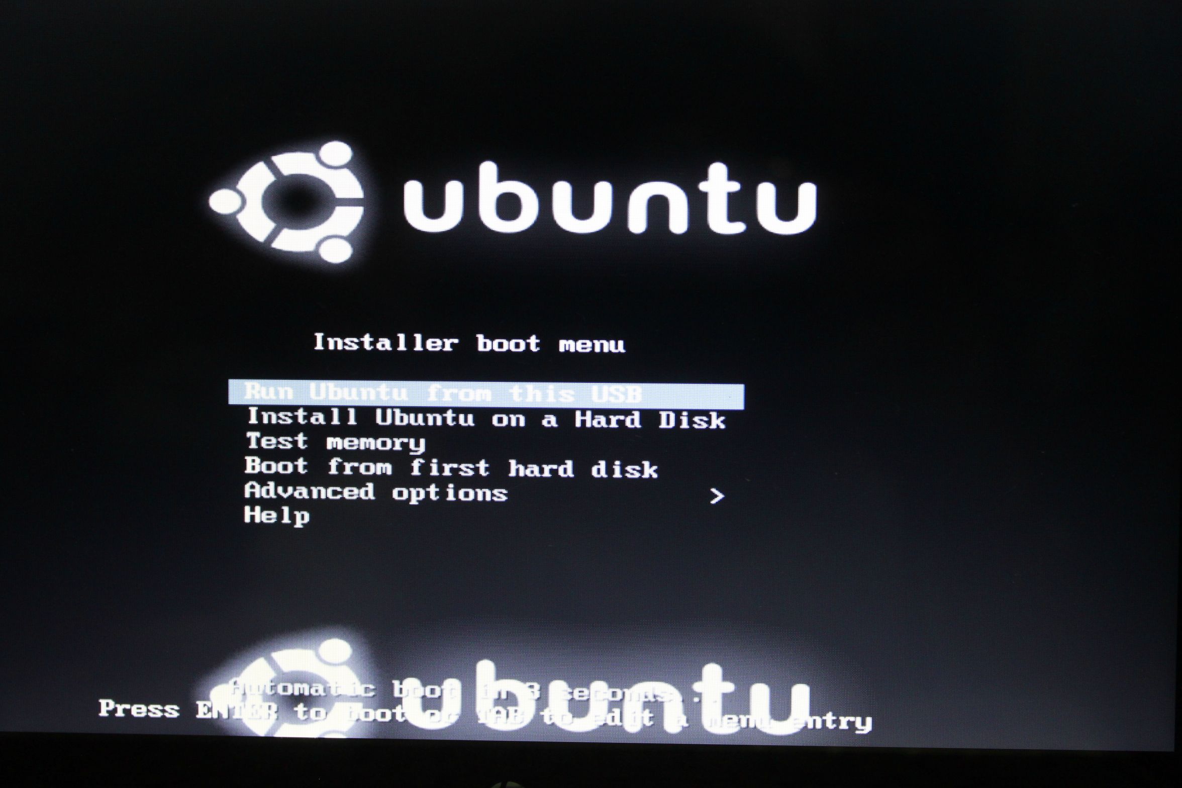 How to Install a Linux OS in Your USB Flash Drive and Turn It Into a ...