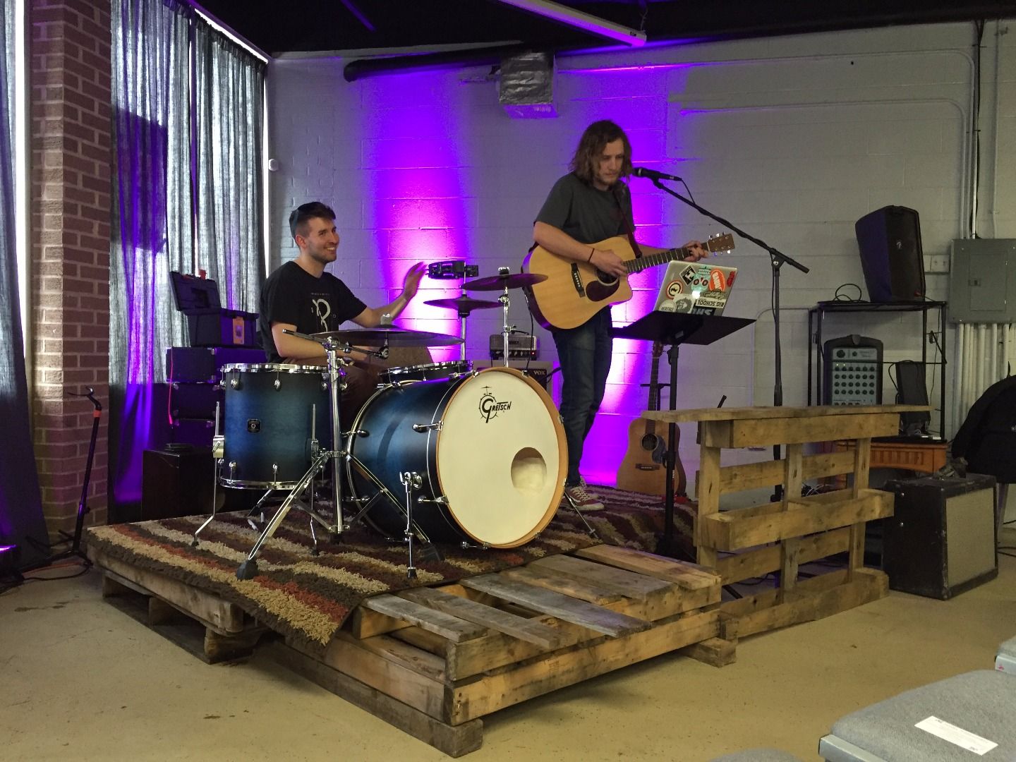 Pallet Stage : 5 Steps (with Pictures) - Instructables