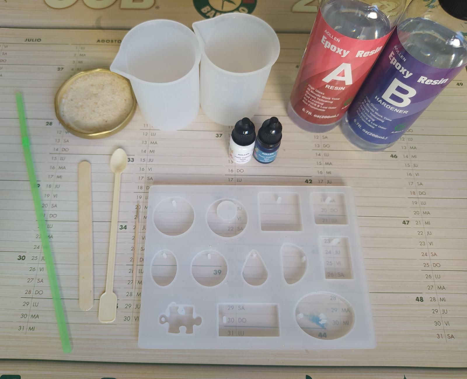 Epoxy Resin Encapsulated Beach : 6 Steps (with Pictures) - Instructables