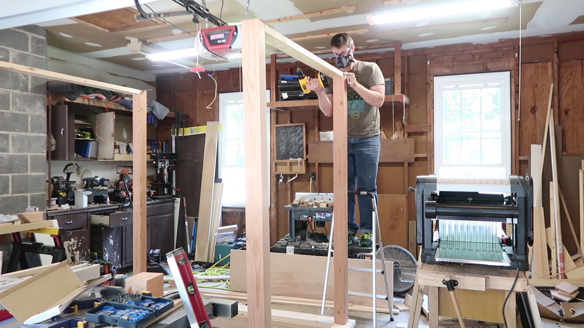DIY Platform Bed for Under $200 : 10 Steps (with Pictures) - Instructables