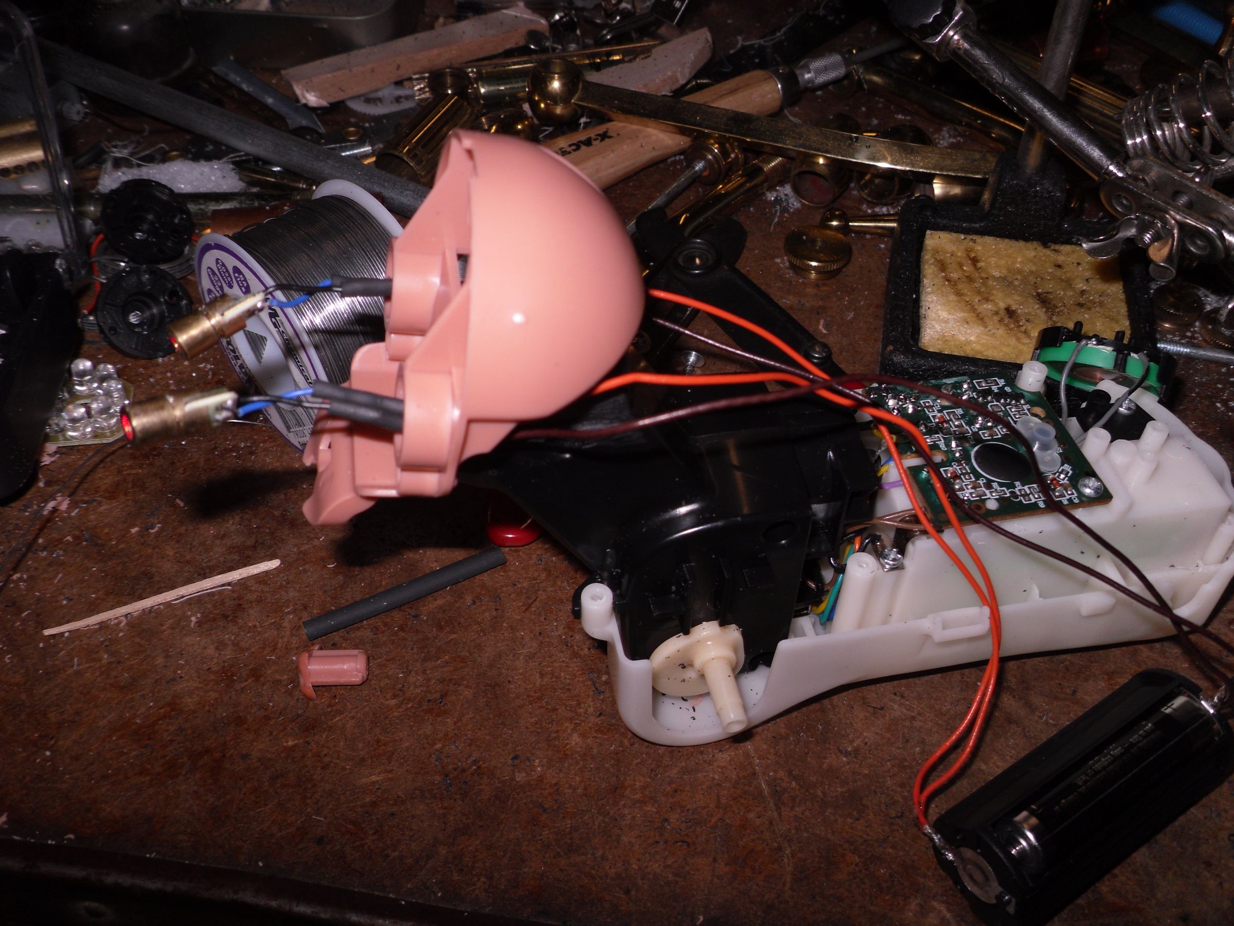 Robotic Laser Cats! : 6 Steps (with Pictures) - Instructables