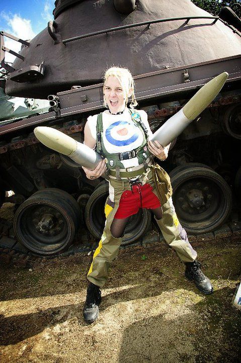 Epic Tank Girl Cosplay/Photo Shoot - Instructables