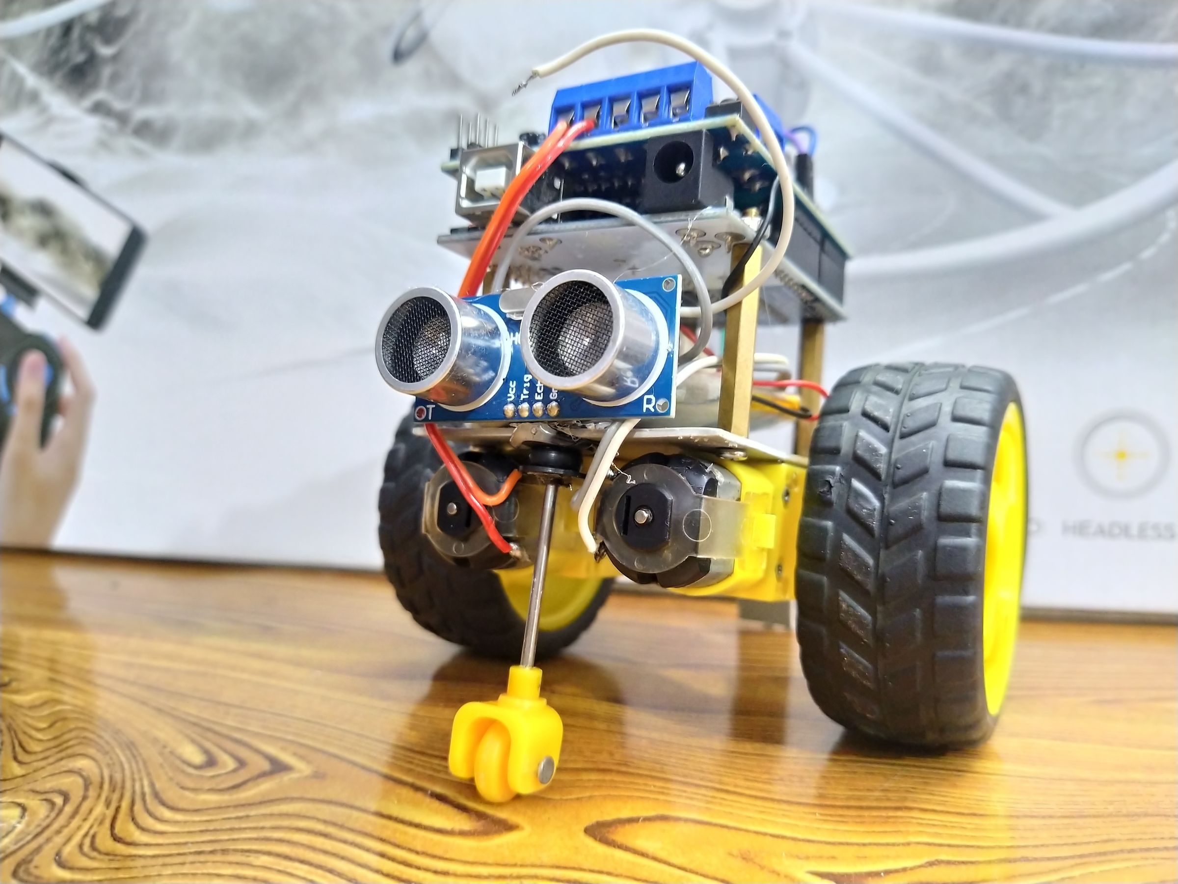 How to Make Small Obstacle Avoiding Car With L293d Motor Driver Shield ...