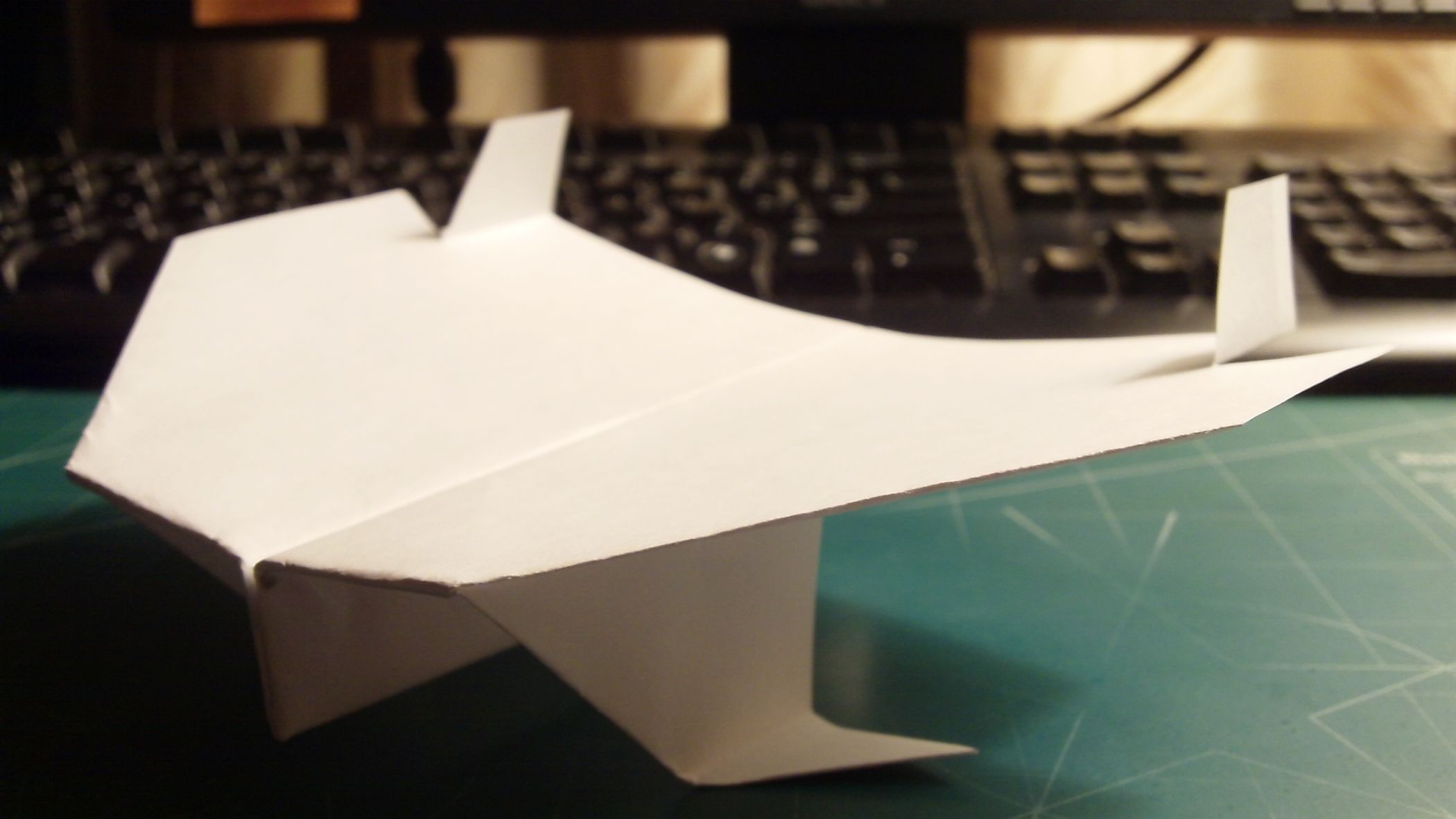 How to Make the Super Pancake Paper Airplane : 8 Steps - Instructables