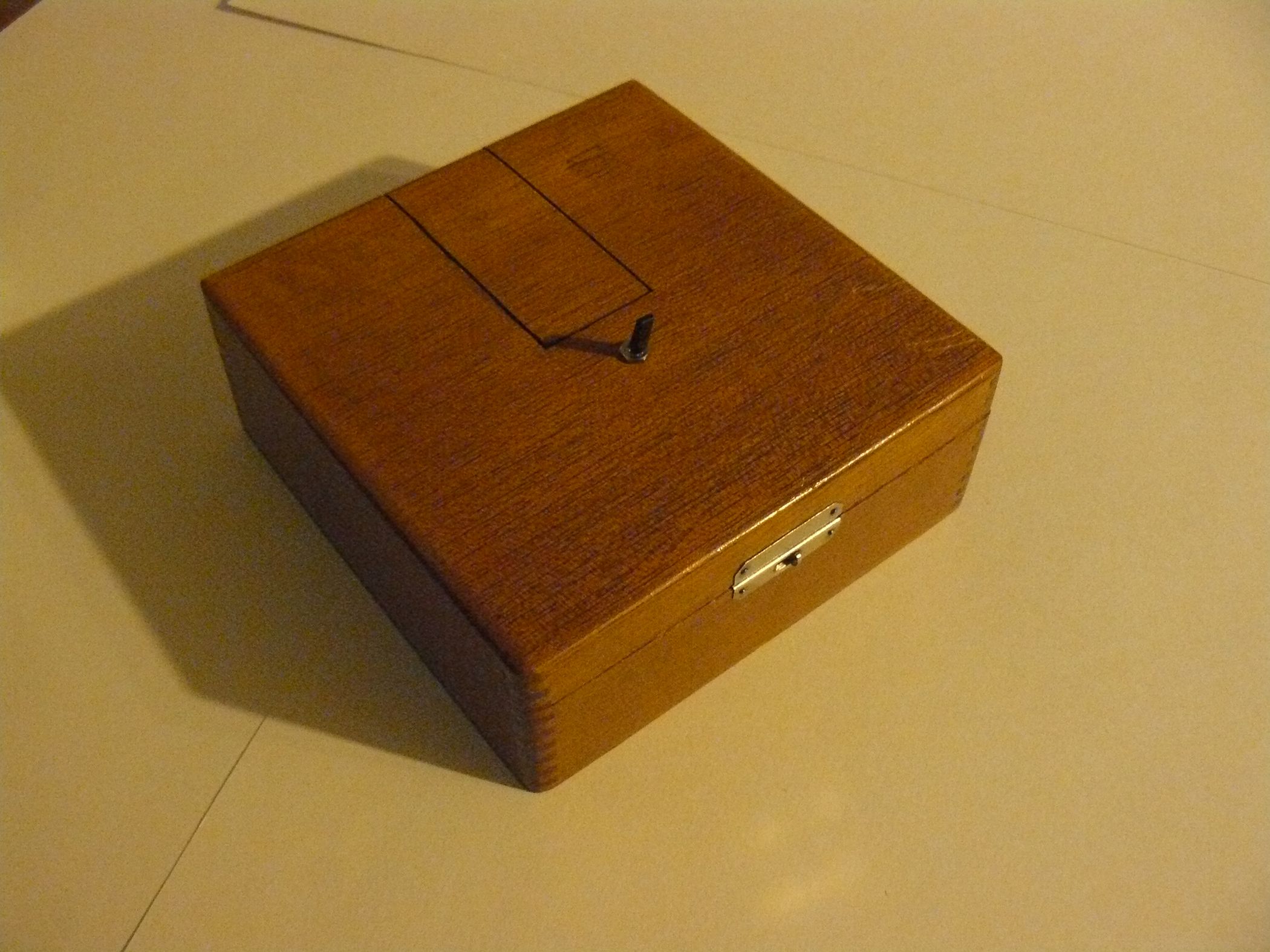 Another Most Useless Machine Ever : 5 Steps - Instructables