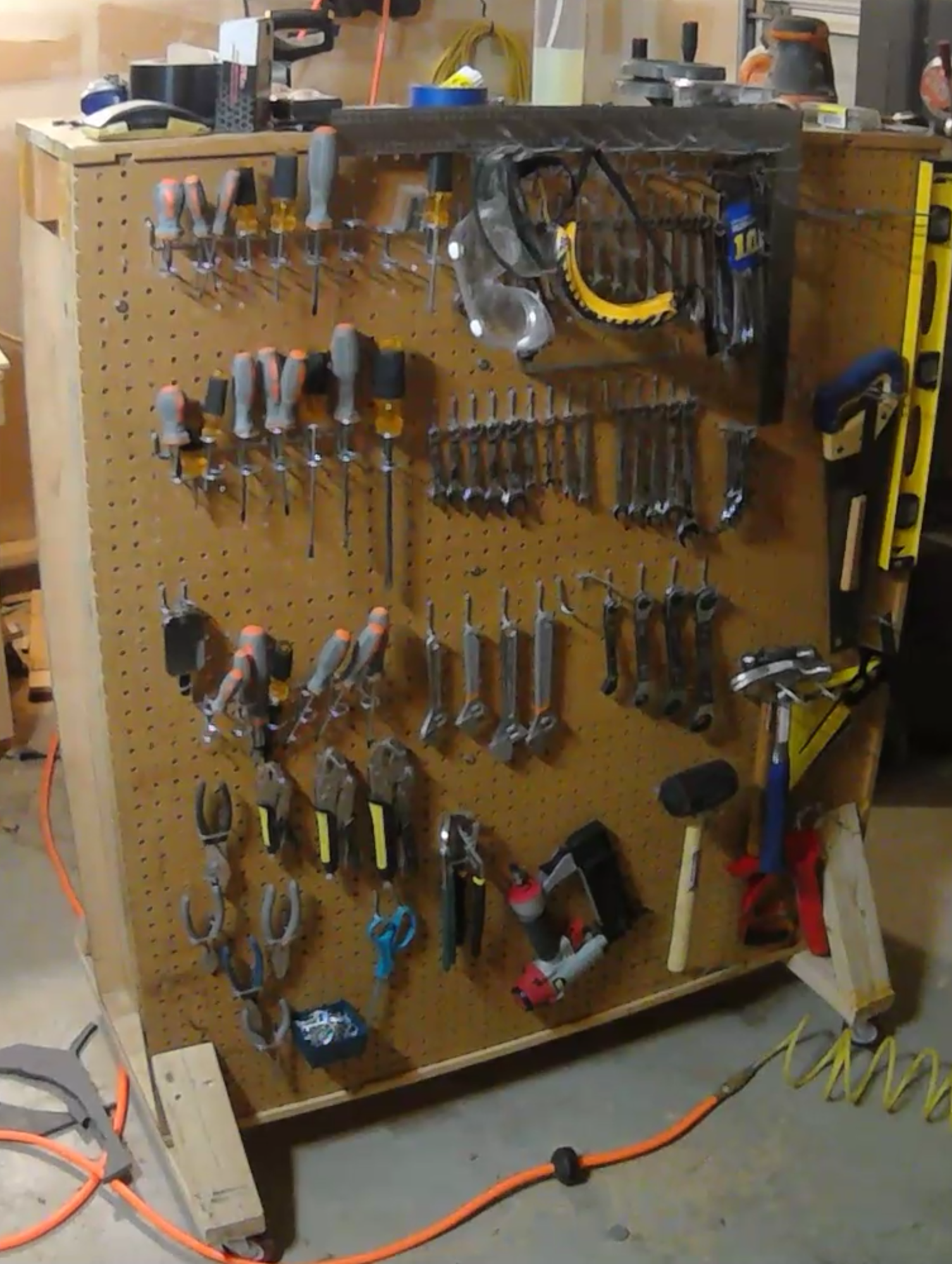 Mobile Tool Rack From Flat Pack Shelves : 6 Steps (with Pictures ...