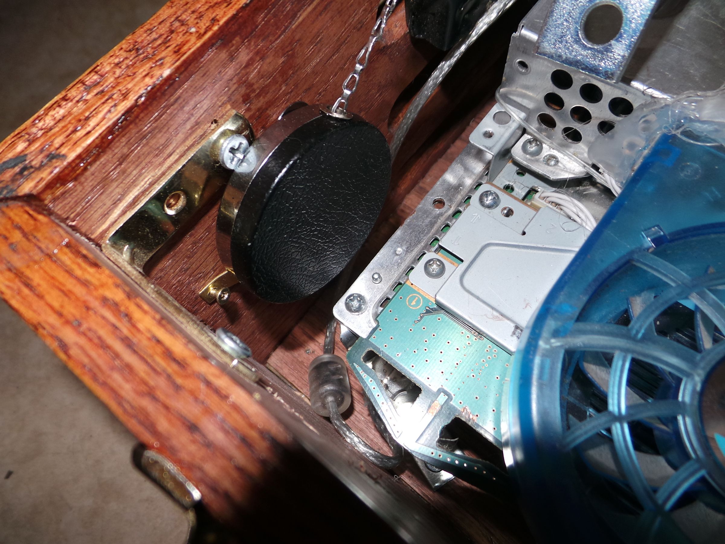 Portable Playstation 3 Case : 3 Steps - Instructables