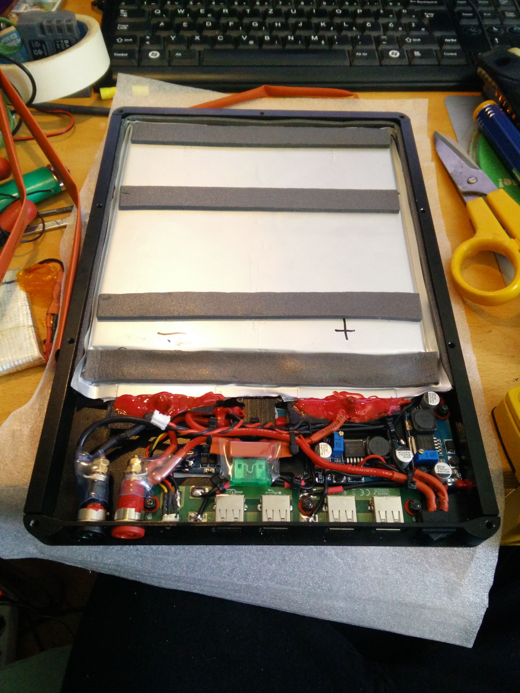 The Ultimate Power Bank : 8 Steps (with Pictures) - Instructables