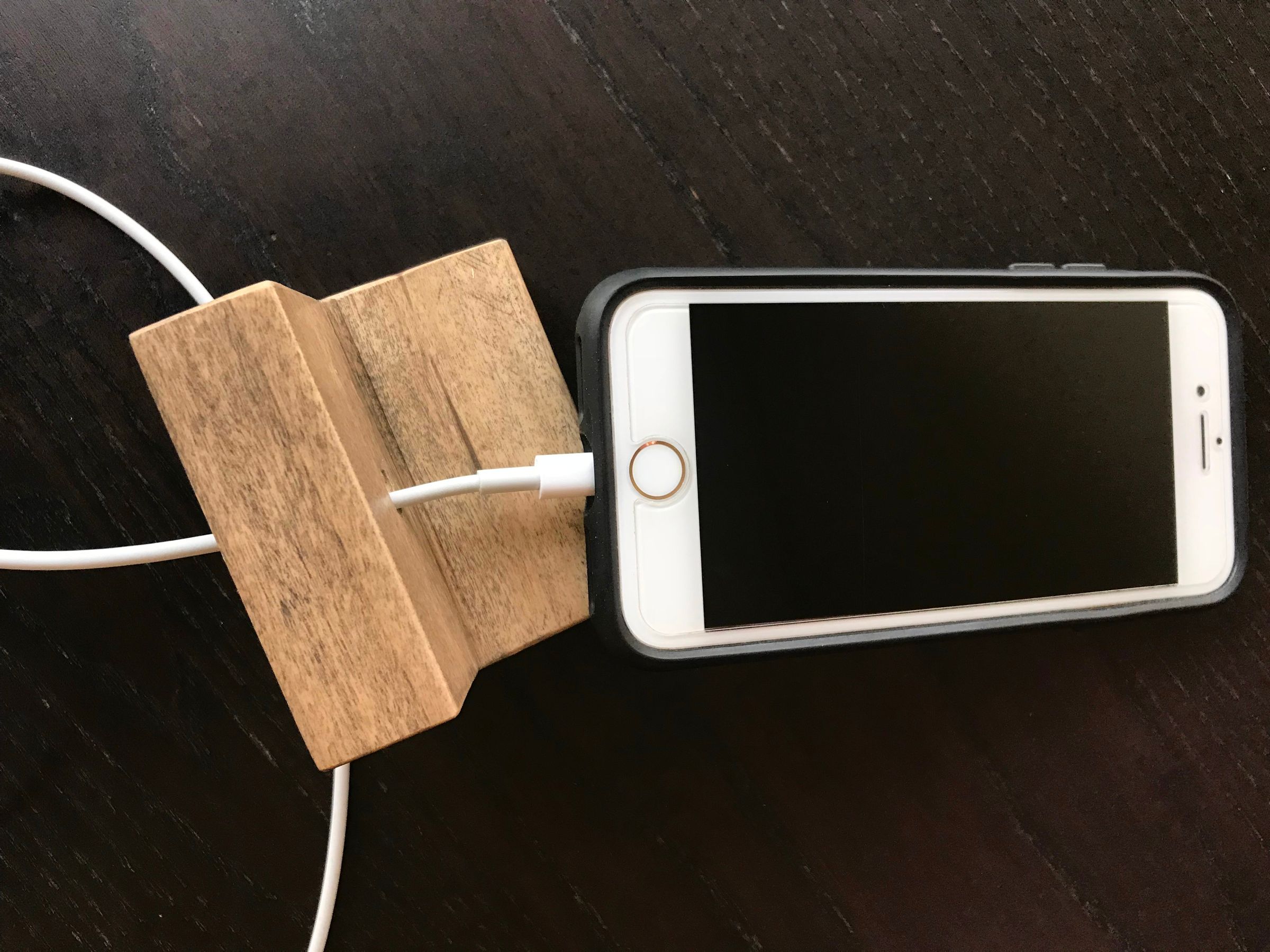 DIY Solid Wood IPhone Charging Dock : 10 Steps (with Pictures ...