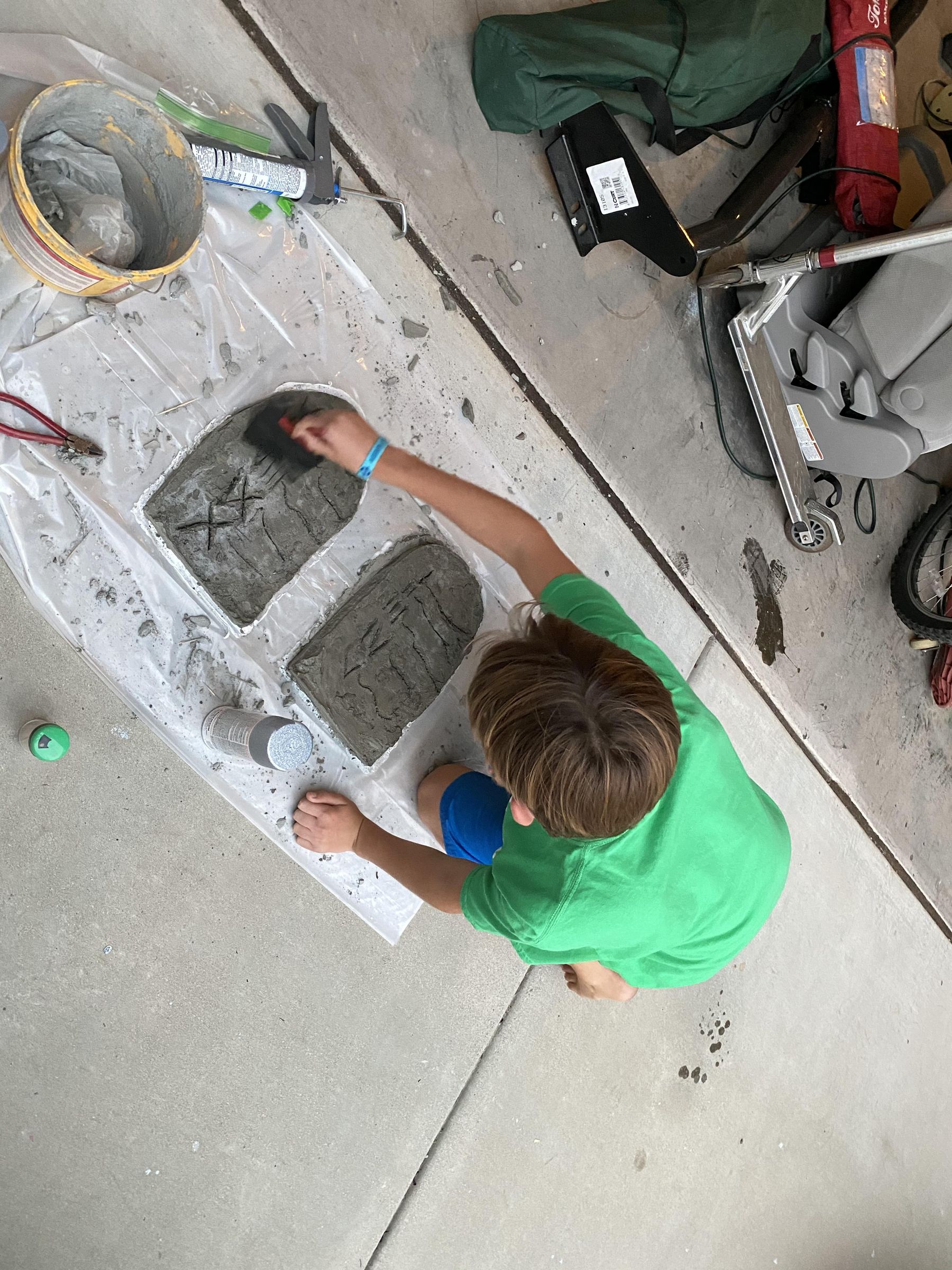 Concrete 10 Commandments Tablets : 11 Steps (with Pictures) - Instructables