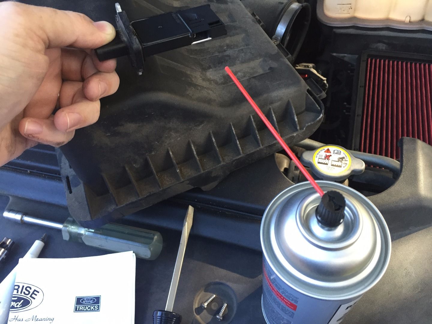 Gotts Air Intake Mod - Ford : 9 Steps - Instructables