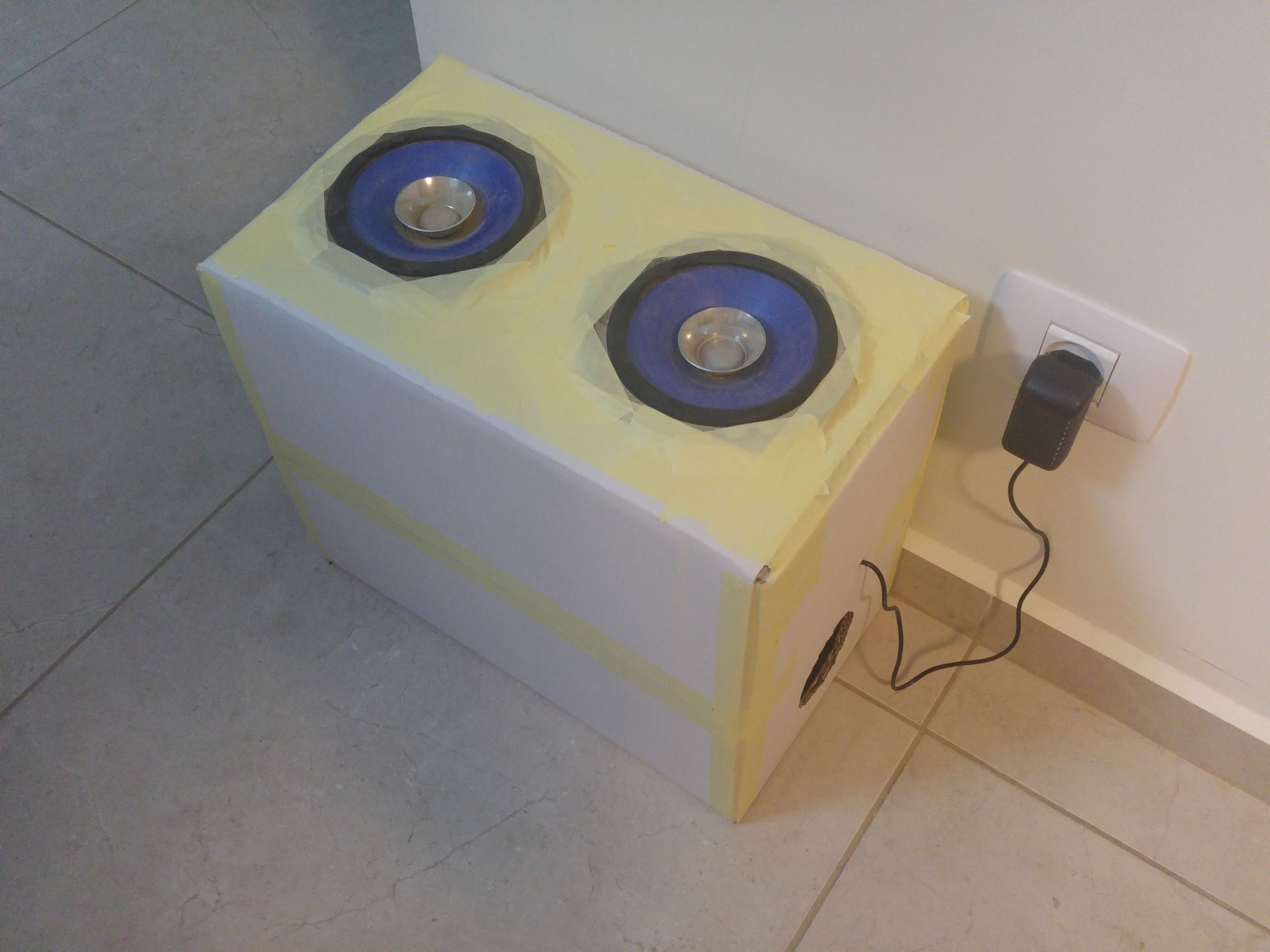 Cardboard Box Bluetooth Speaker : 5 Steps (with Pictures) - Instructables