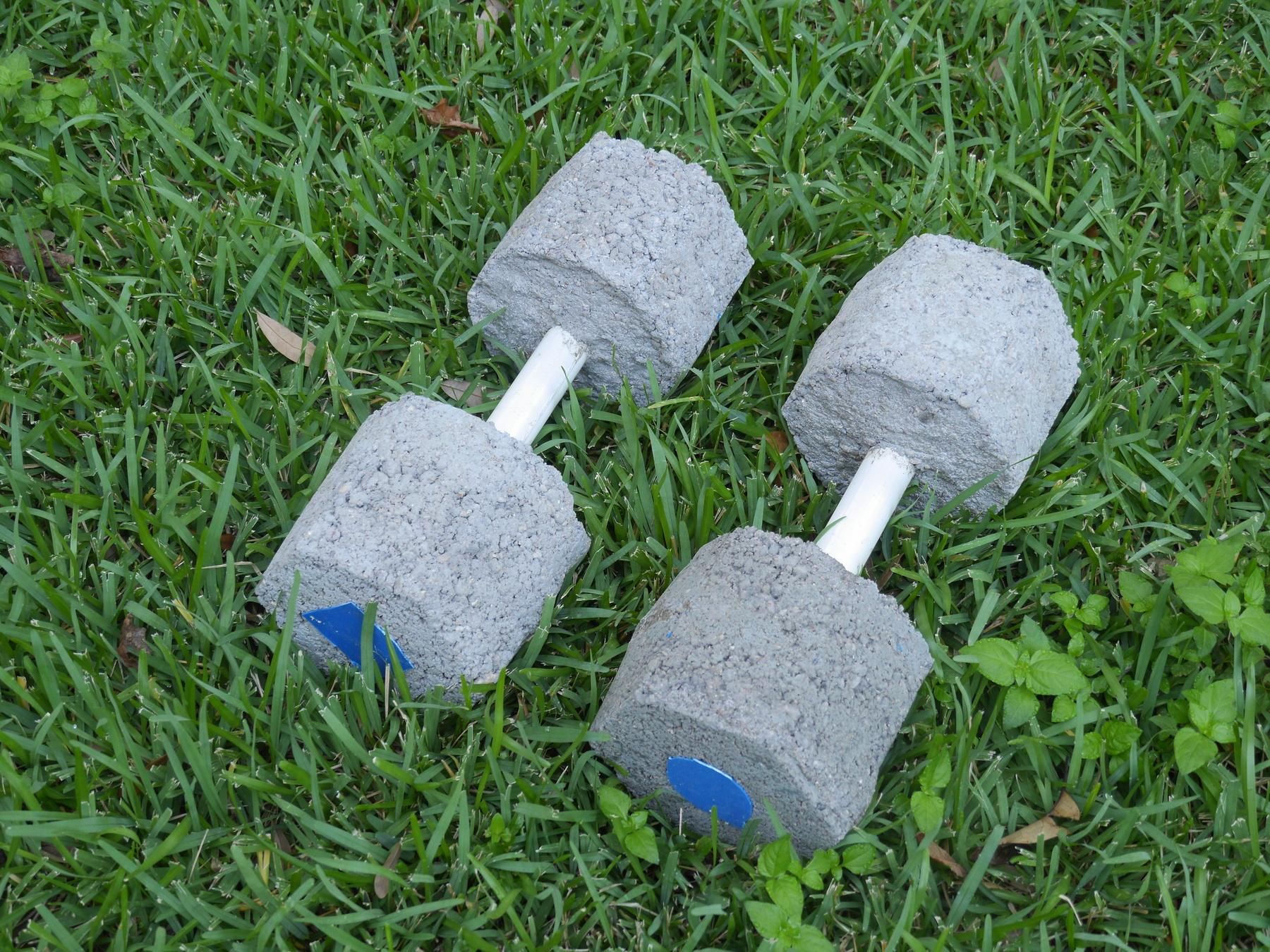Hexagonal Concrete Dumbbells From 3D Printed Molds : 5 Steps (with ...