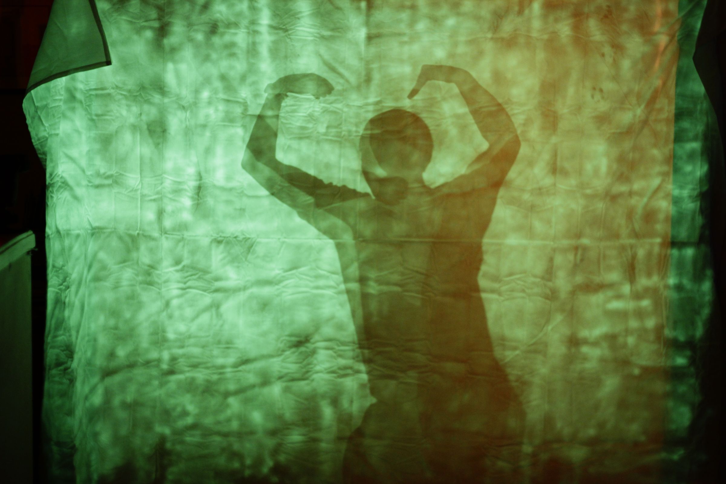 Make a Silhouette Glow Wall : 3 Steps (with Pictures) - Instructables