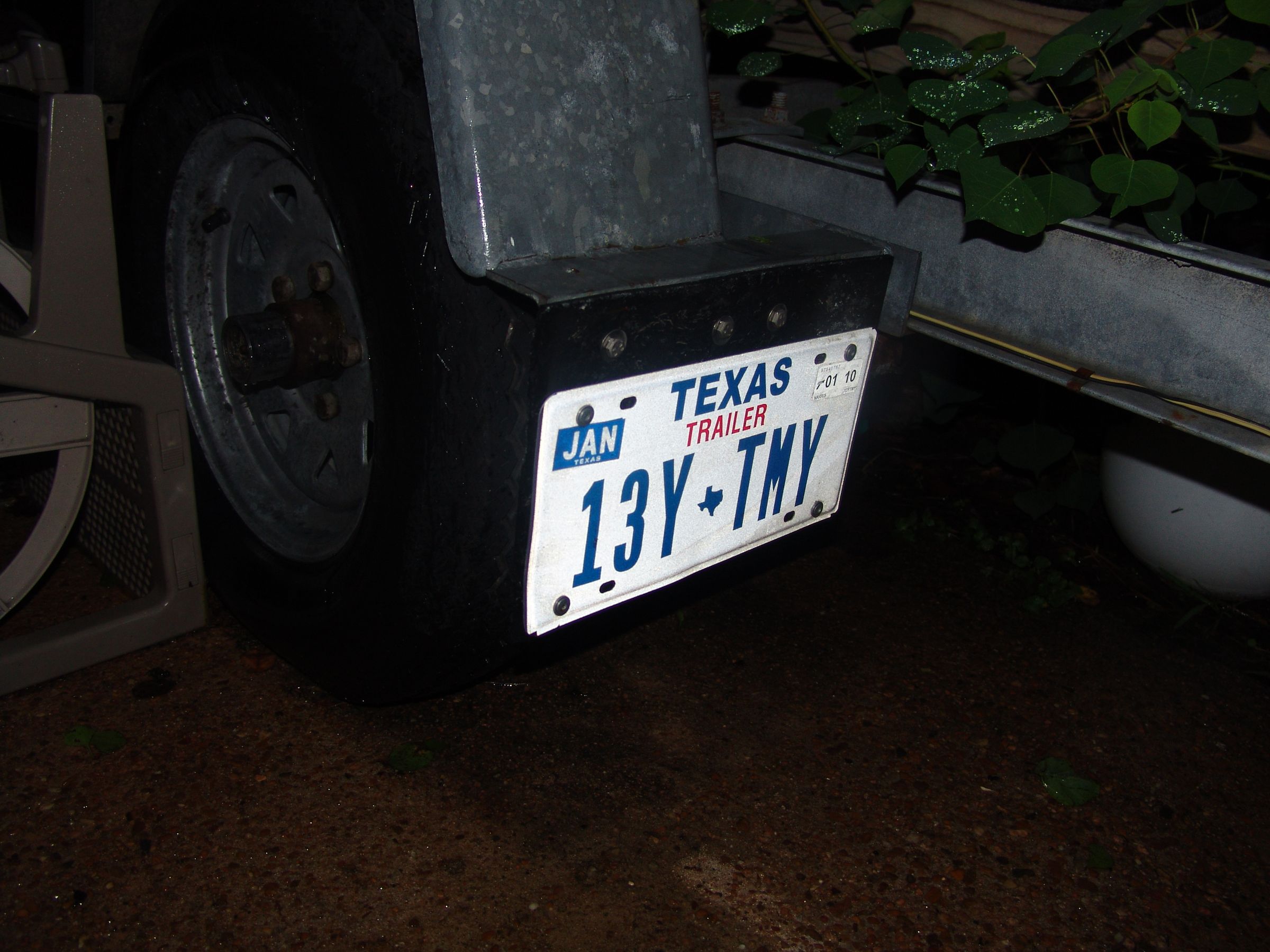 Custom Flexible License Plate Holder : 3 Steps - Instructables