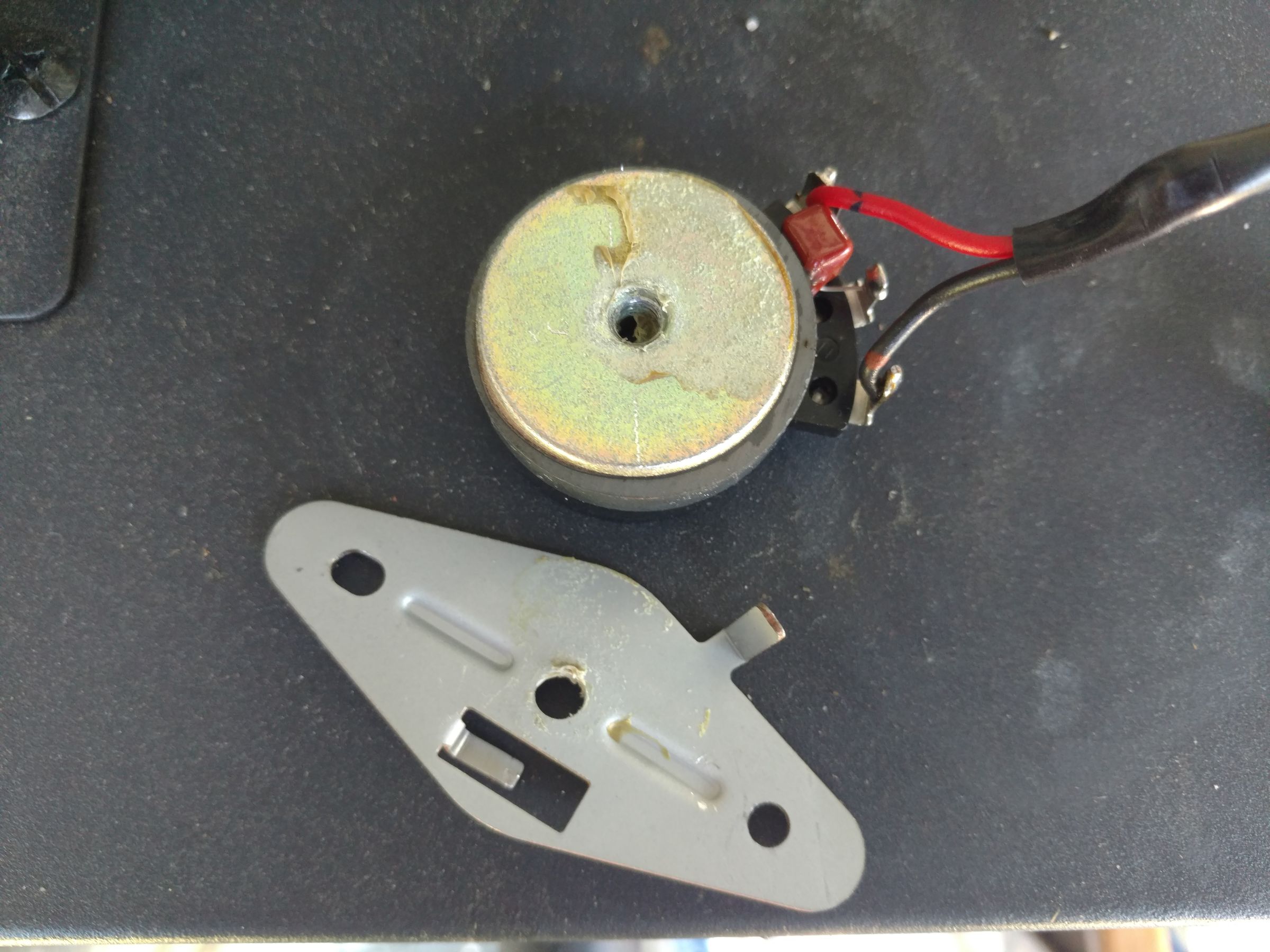 AP1 Honda S2000 Stock Speaker Replacement : 24 Steps (with Pictures ...