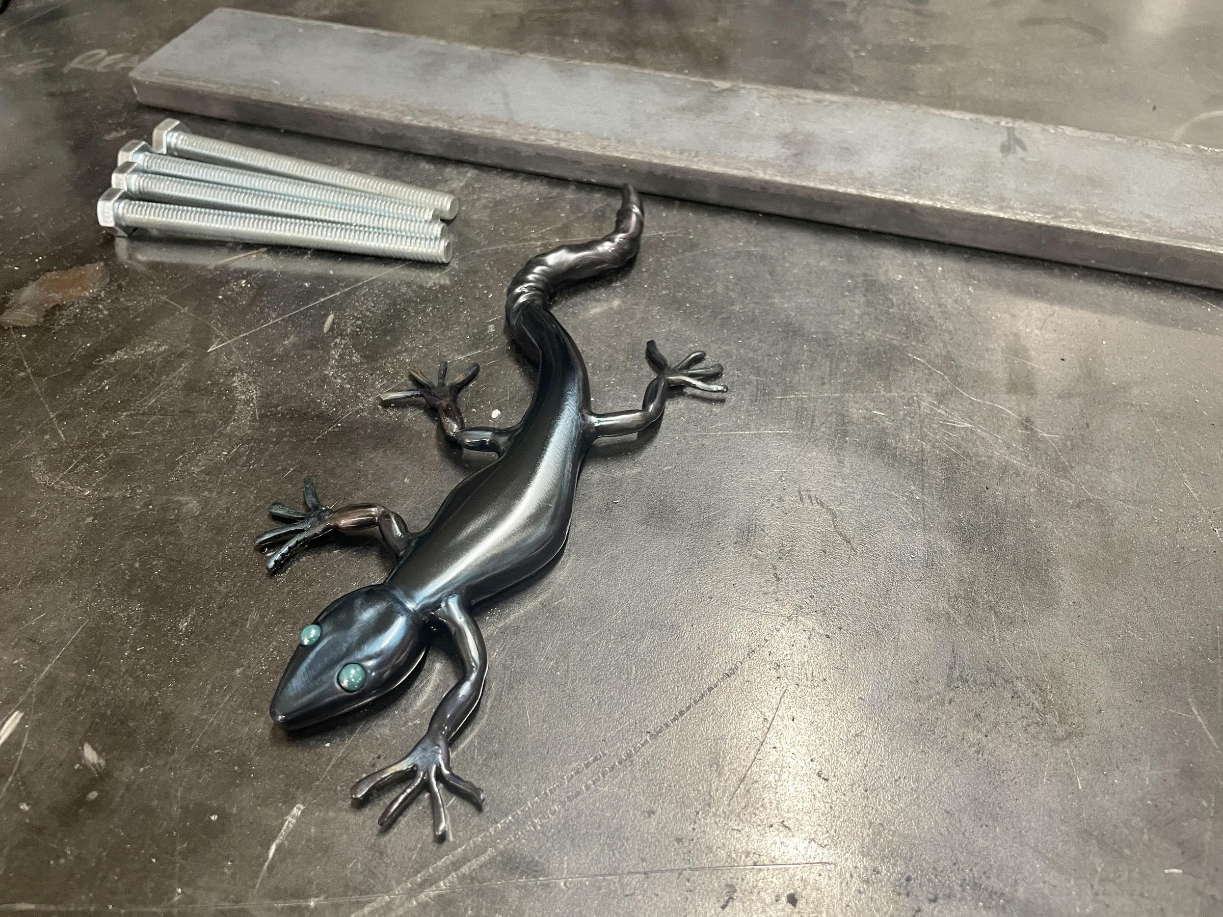 How to Make a Beautiful Lizard From Simple Scrap Metal : 8 Steps (with ...