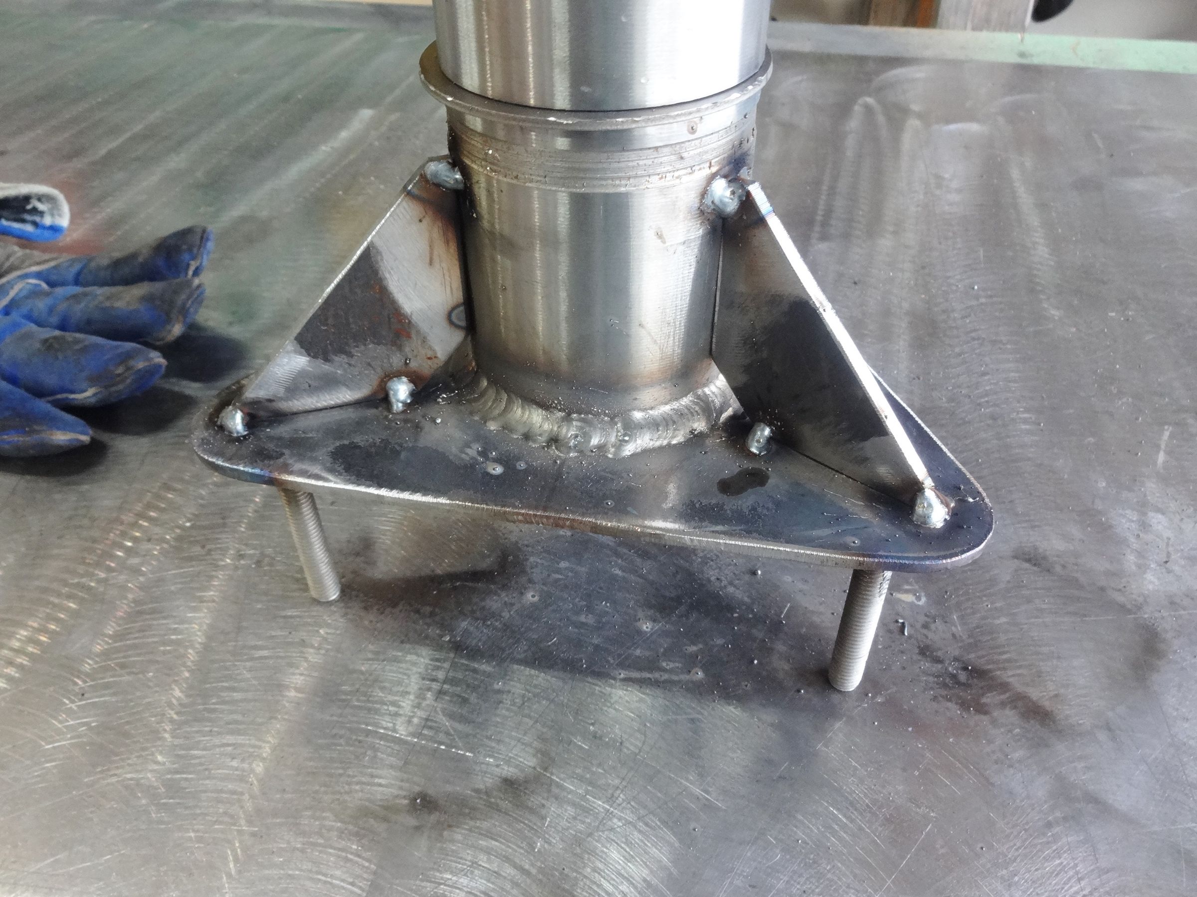 Height-Adjustable Portable Vise Stand : 22 Steps (with Pictures ...