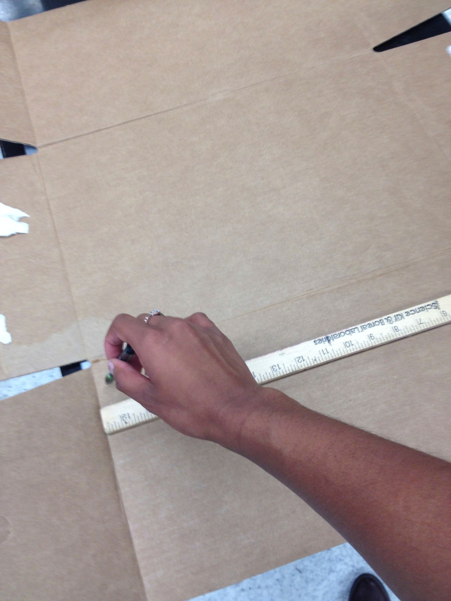 How to Make a Desk Divider : 13 Steps - Instructables