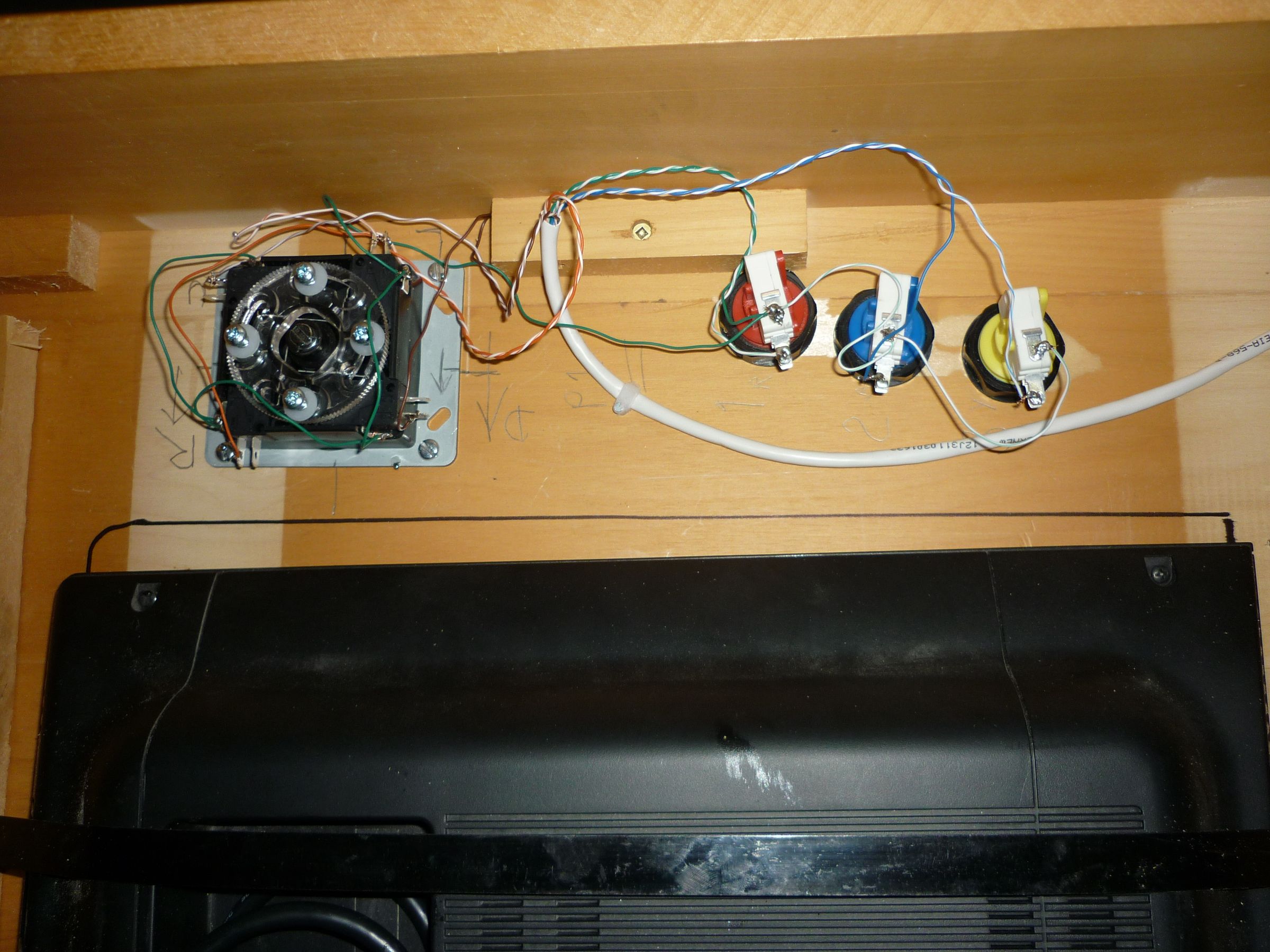 MAME Gaming Table With Raspberry Pi : 5 Steps - Instructables