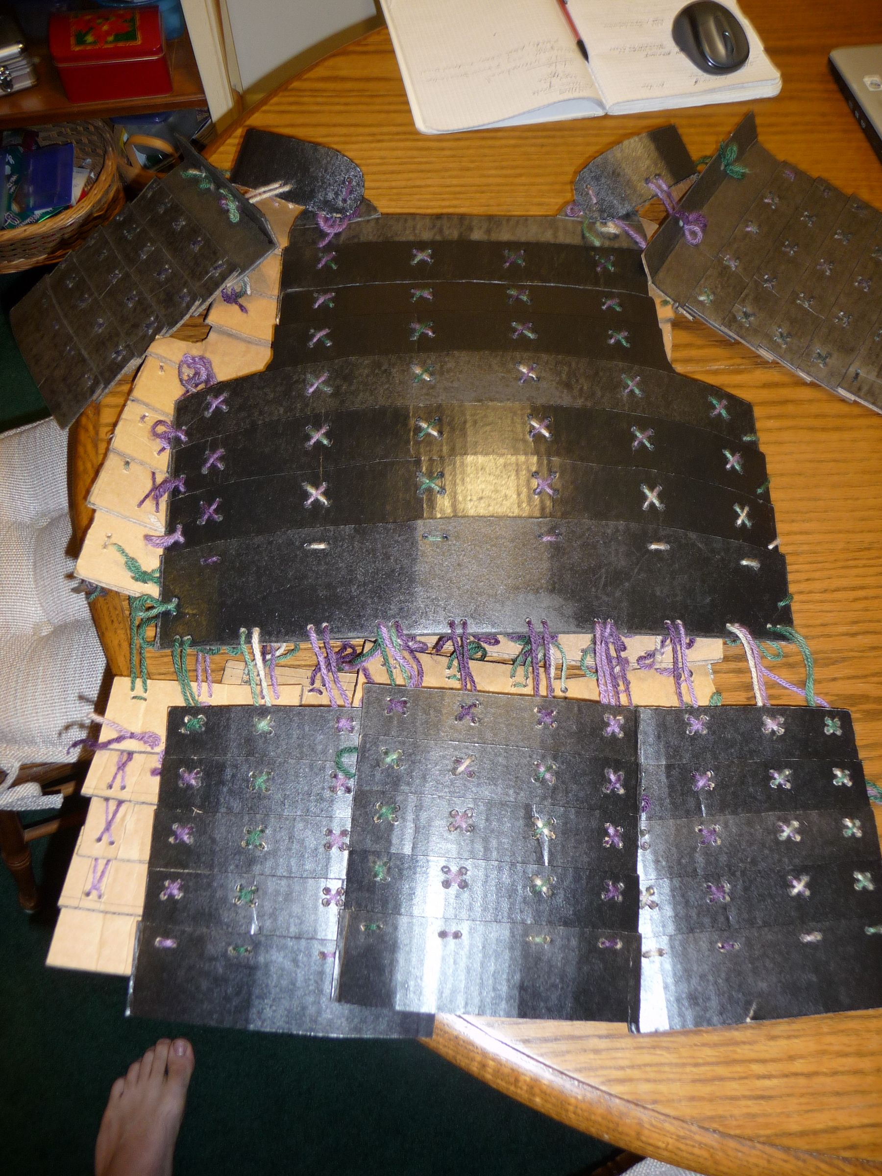 Cardboard Samurai Armor That Looks Authentic : 5 Steps (with Pictures ...
