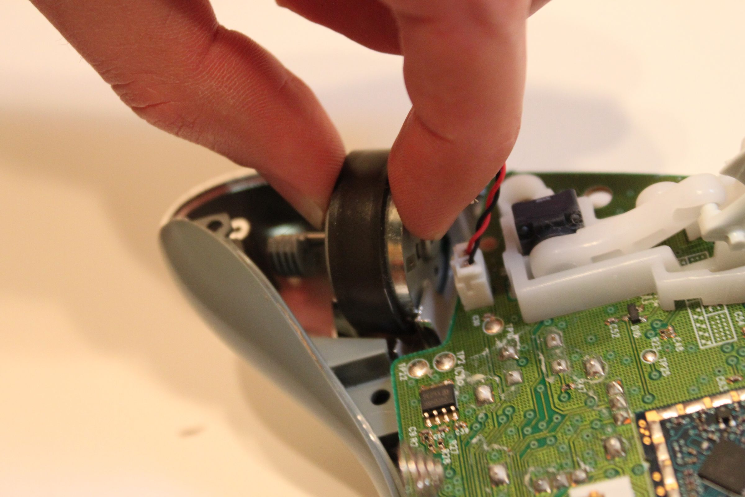 How to Change the Shell for Your Xbox 360 Controller : 23 Steps (with ...