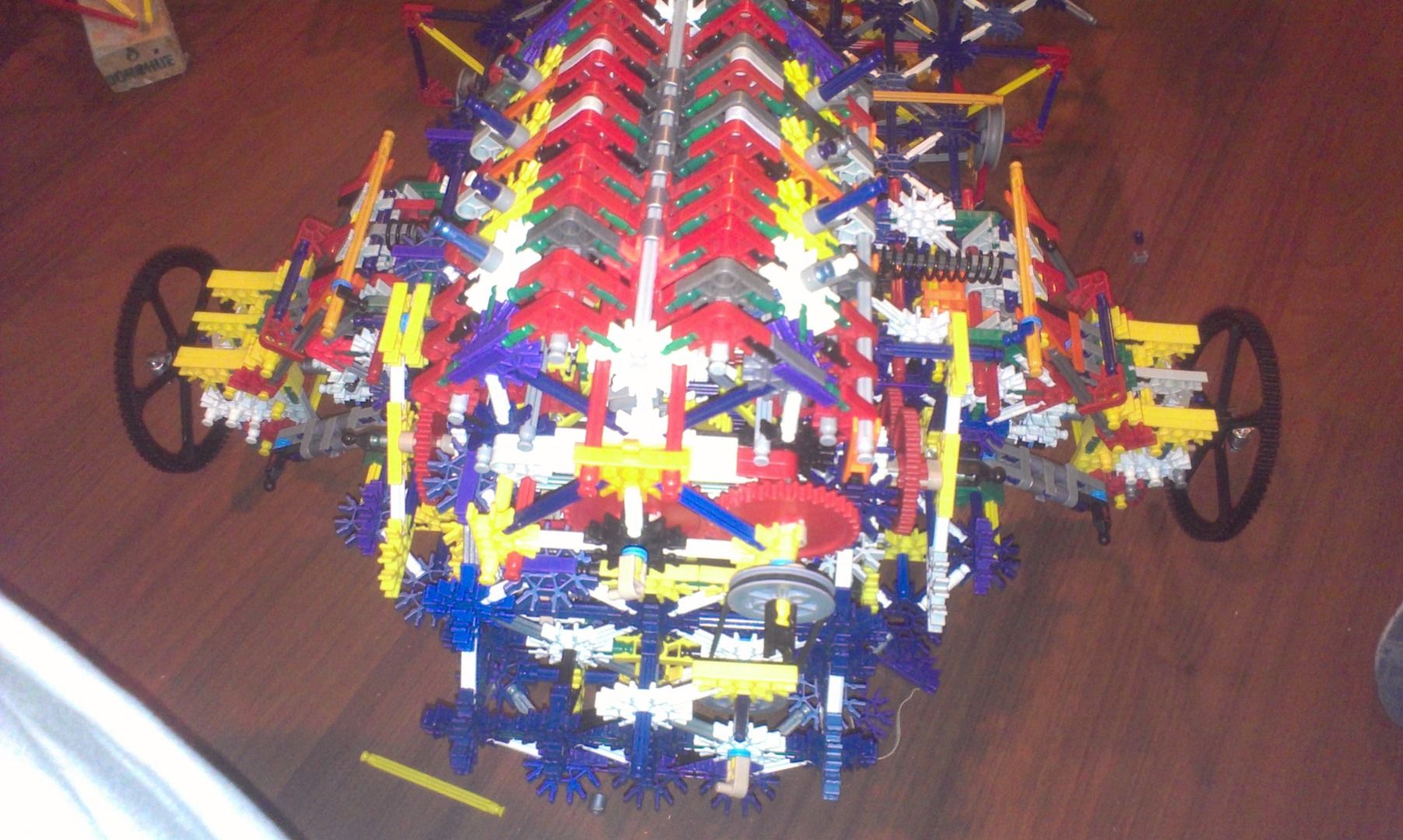Big Mechanical K'nex Car : 3 Steps (with Pictures) - Instructables