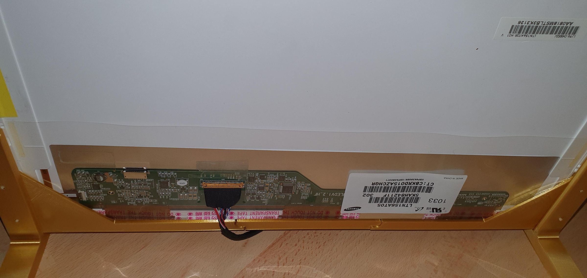 An Old Display to a Monitor : 3 Steps - Instructables