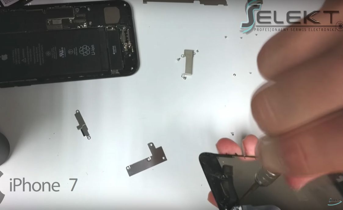 IPhone 7 Display / LCD Replacement : 12 Steps - Instructables