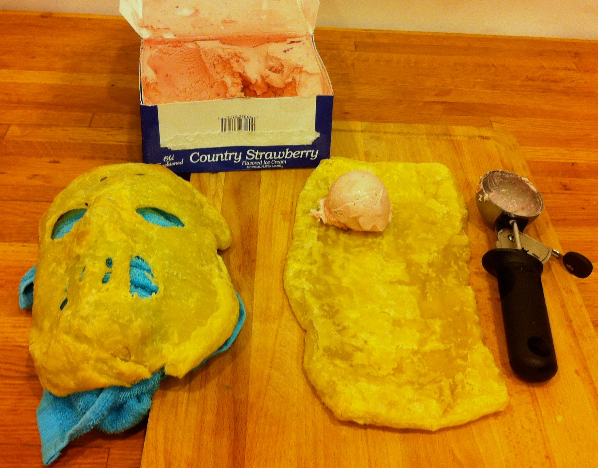 Slasher Mask Ice Cream Cake : 7 Steps (with Pictures) - Instructables