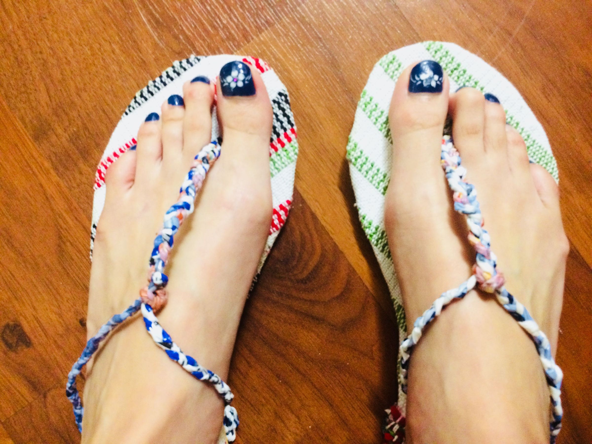 Upcycled Summer Sandals : 8 Steps - Instructables