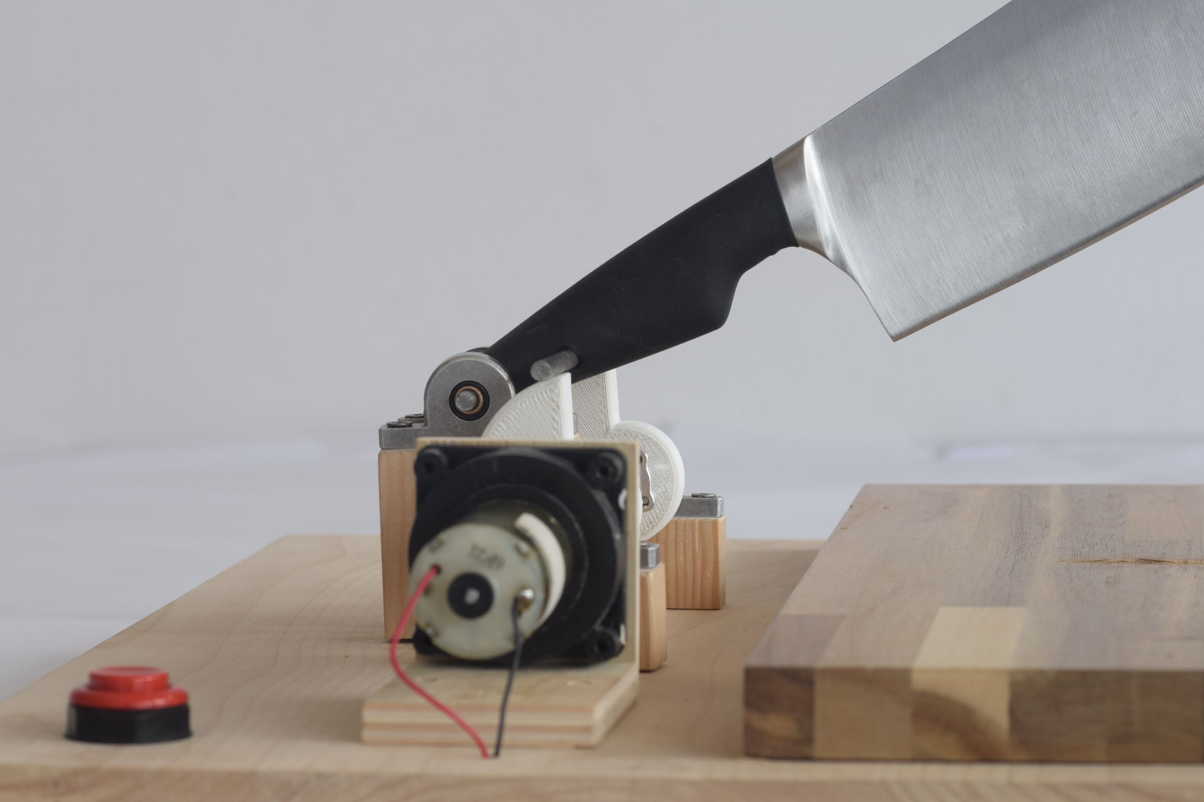 The Improved Chopping Machine : 11 Steps (with Pictures) - Instructables
