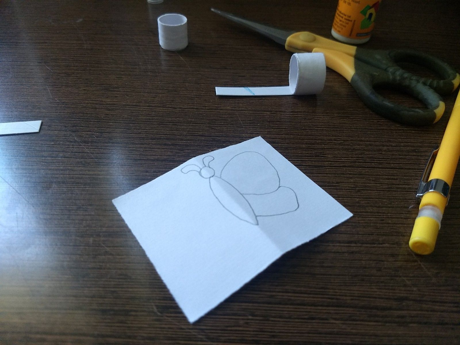 Paper Animatronic Butterfly : 5 Steps - Instructables