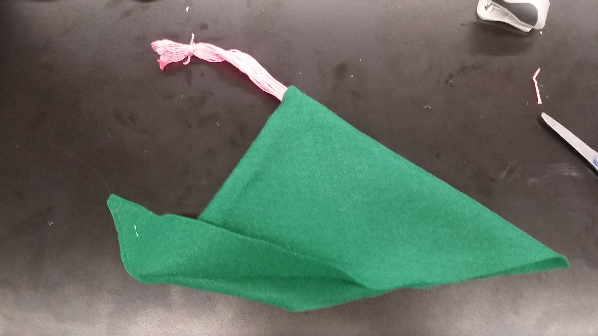 Open Source Green Cool Hat : 16 Steps - Instructables